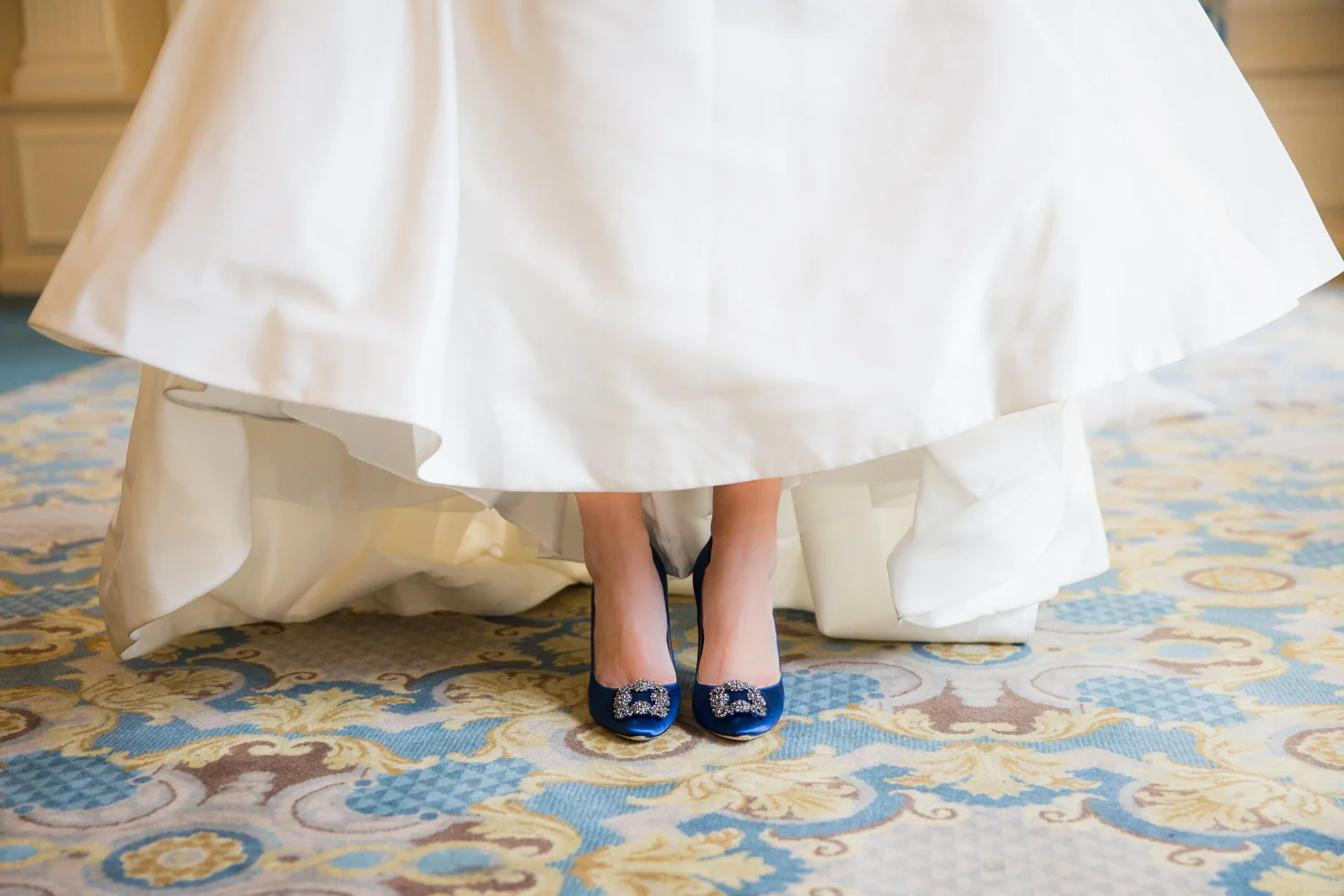 Jenn + Ted | Alden Castle in Boston Wedding — Lovely Valentine