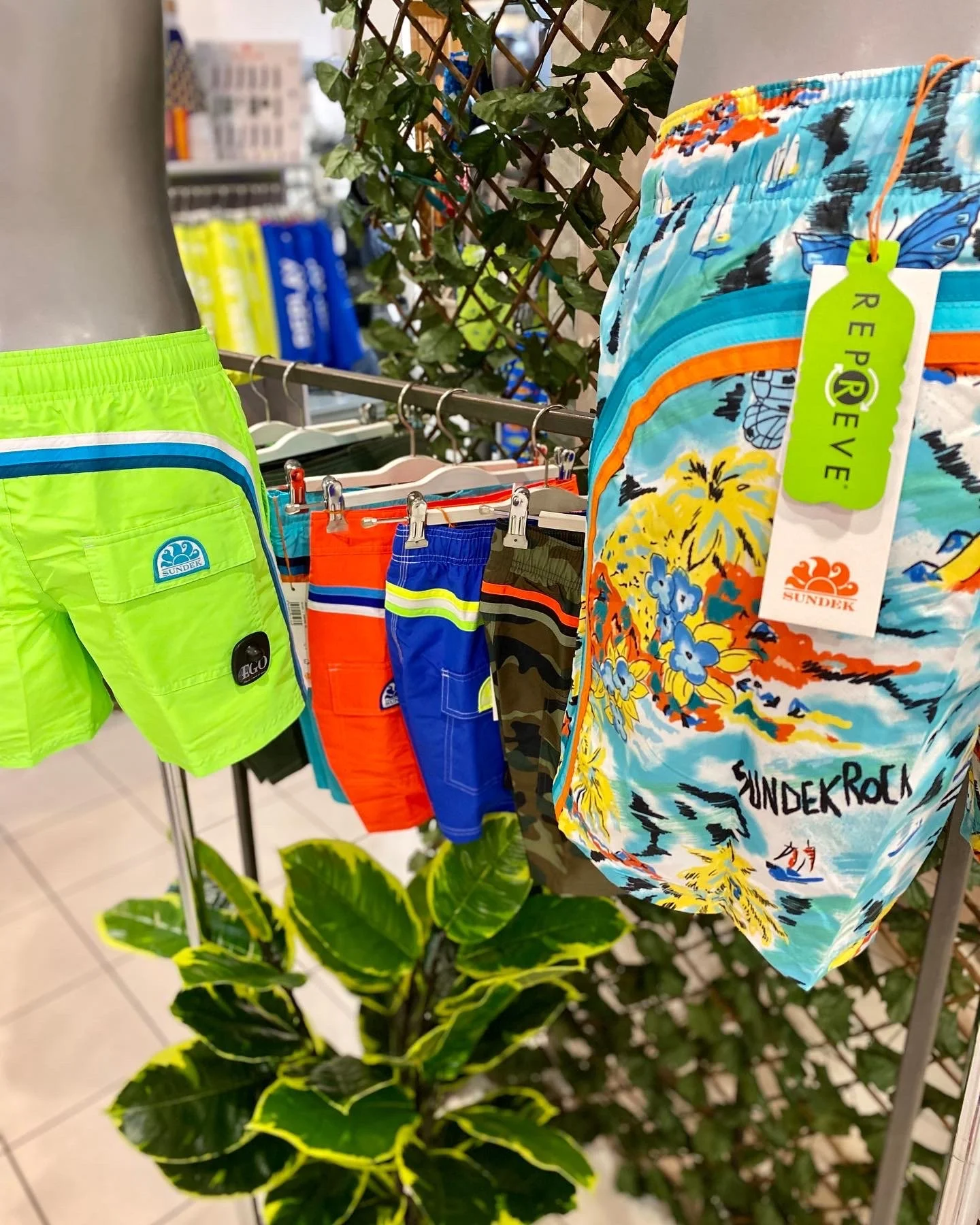 EGO Concept Store: 4500 mq di shopping in Liguria!Ego Concept Store