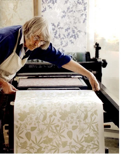 Wallpaper by Marthe Armitage — COOMBS DESIGN