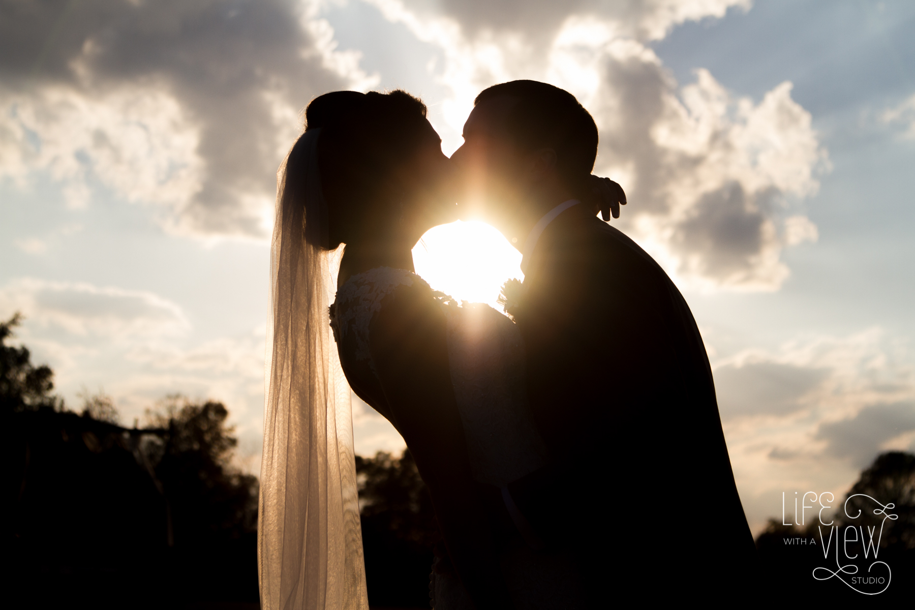 Fall in Love on the Farm - Barn at Ross Farm Wedding — Life with a View ...