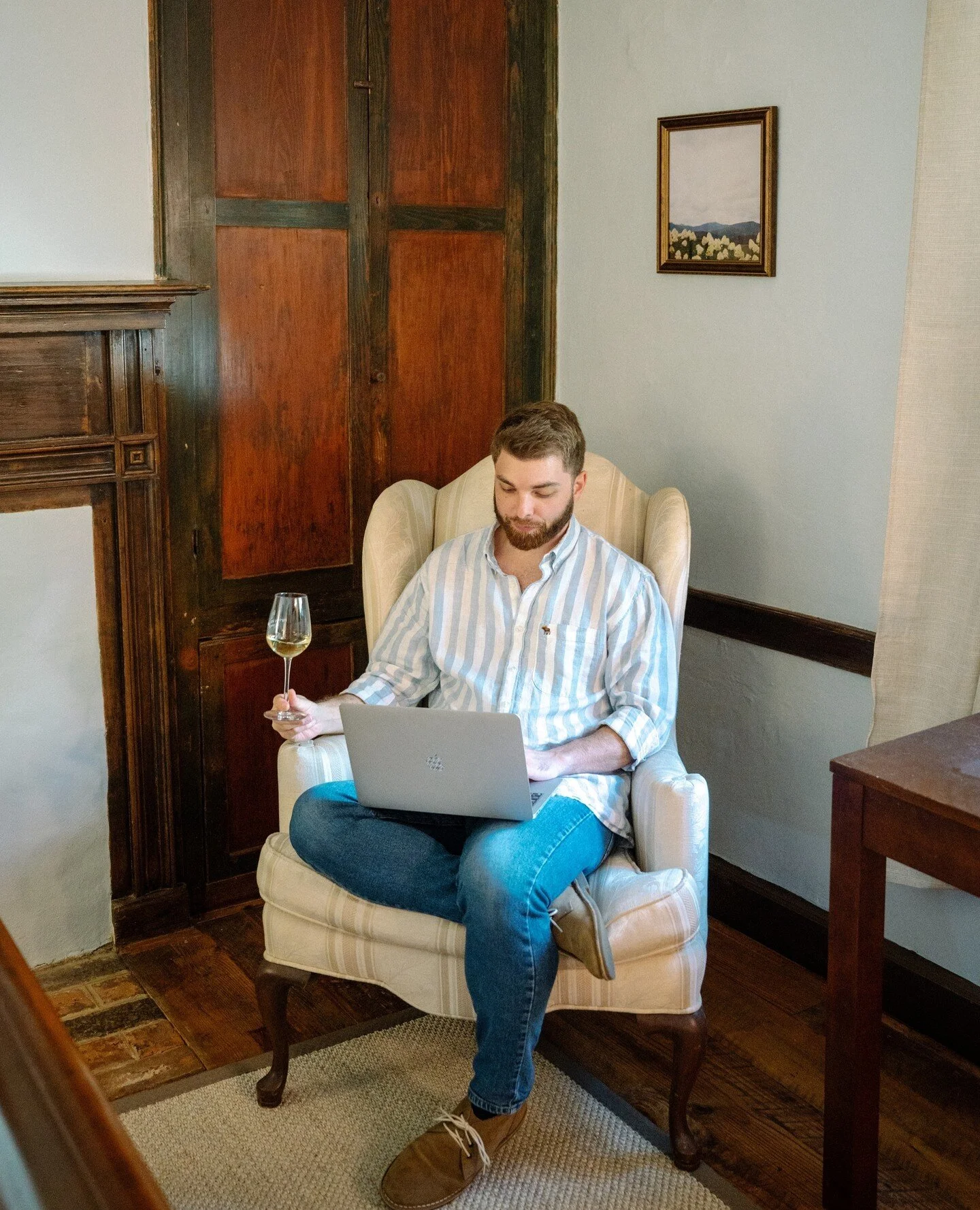 GALLERY — Crossroads Inn