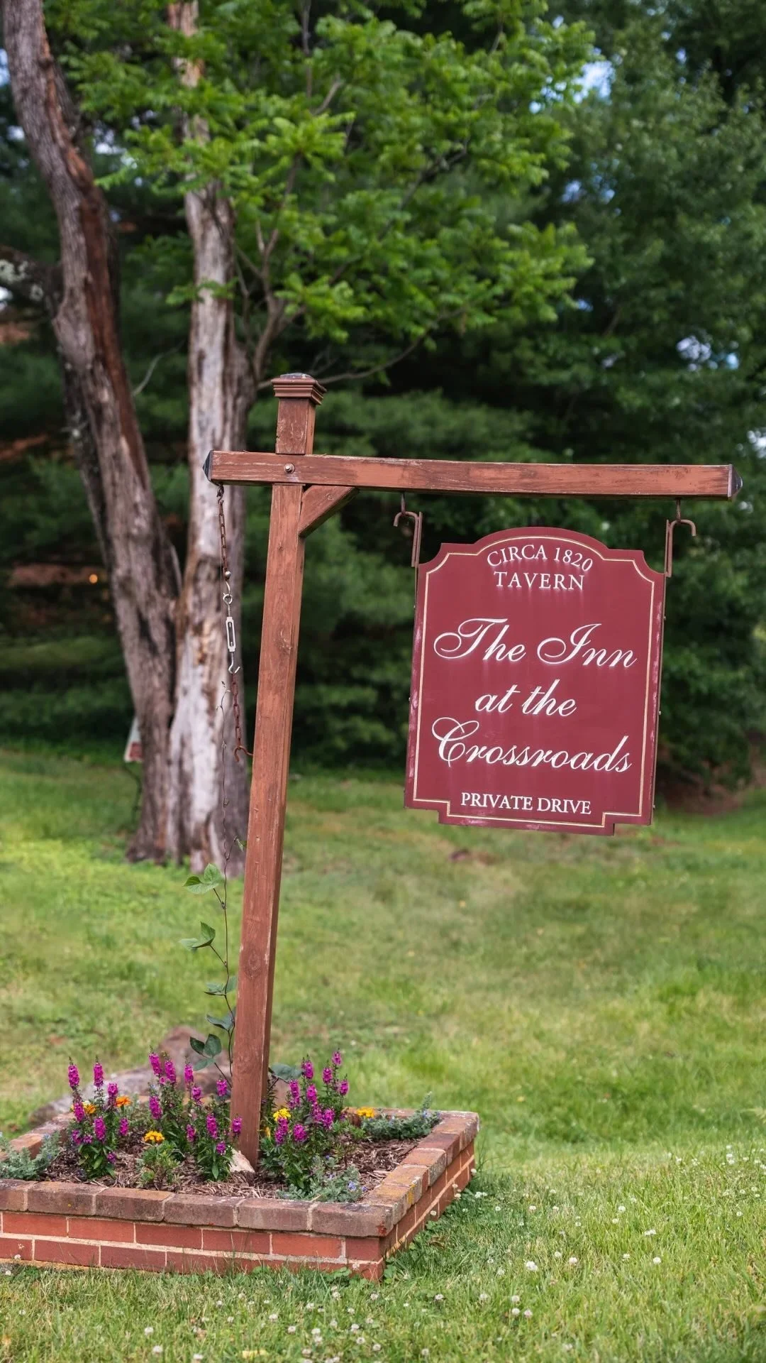 New Page — Crossroads Inn