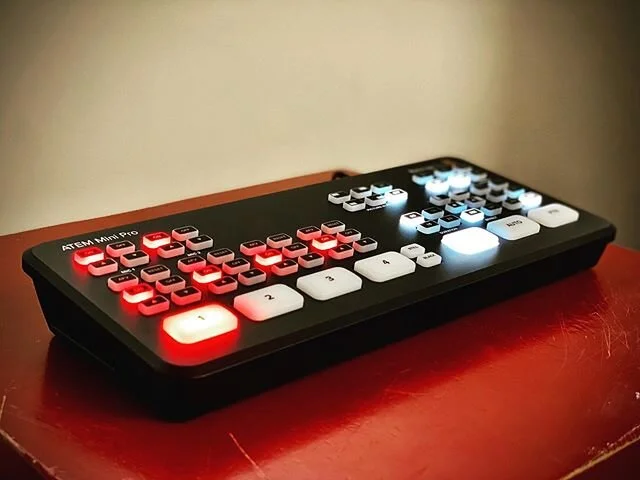 welcome — Gadgetbox Studios | music and video production in Santa Cruz, CA