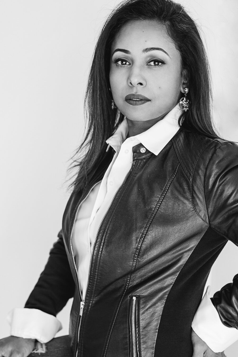 An inspiring portrait experience to inspire your confidence.