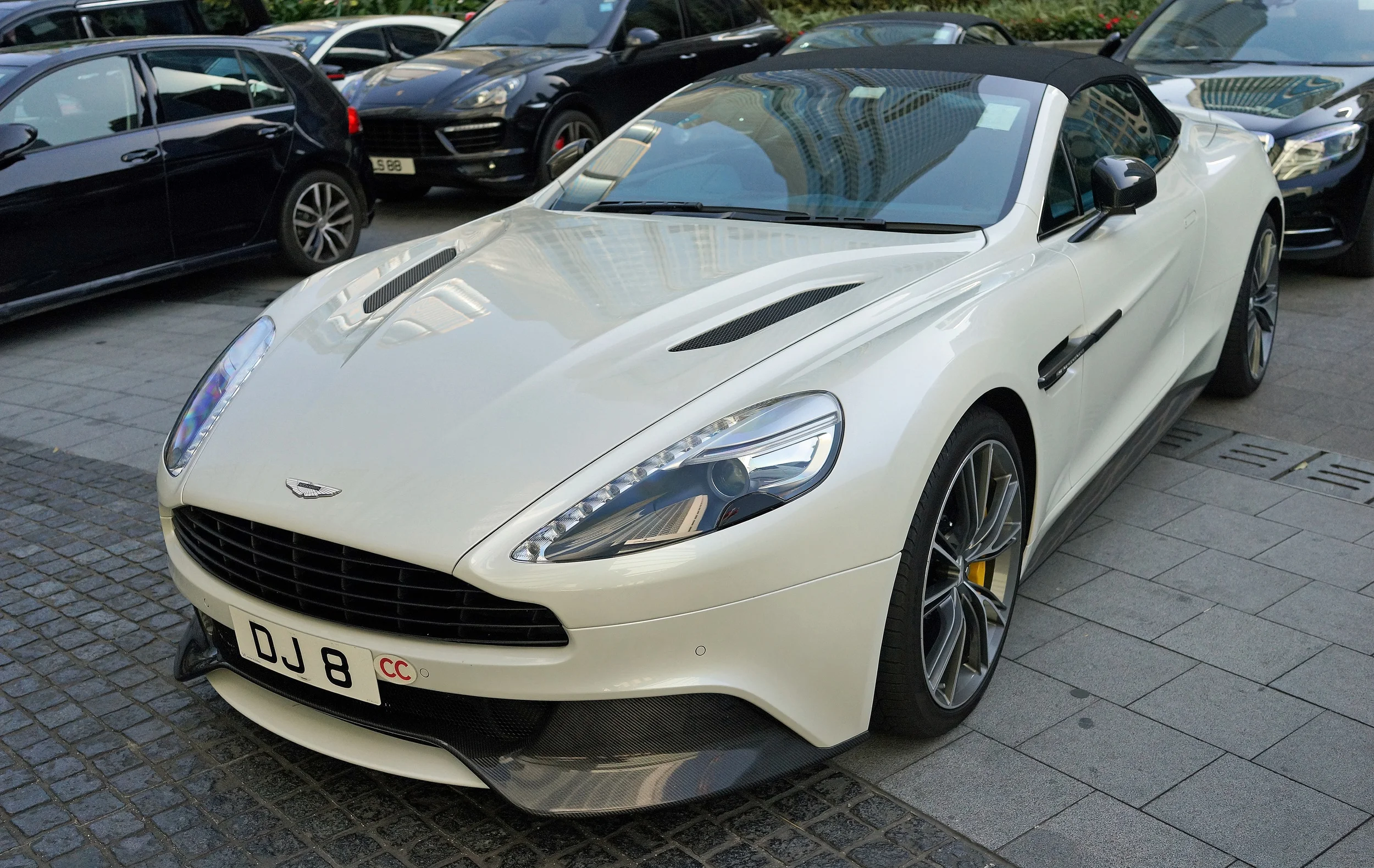 Best Private Tour in Hong Kong | 21 of the best white cars in Hong Kong ...