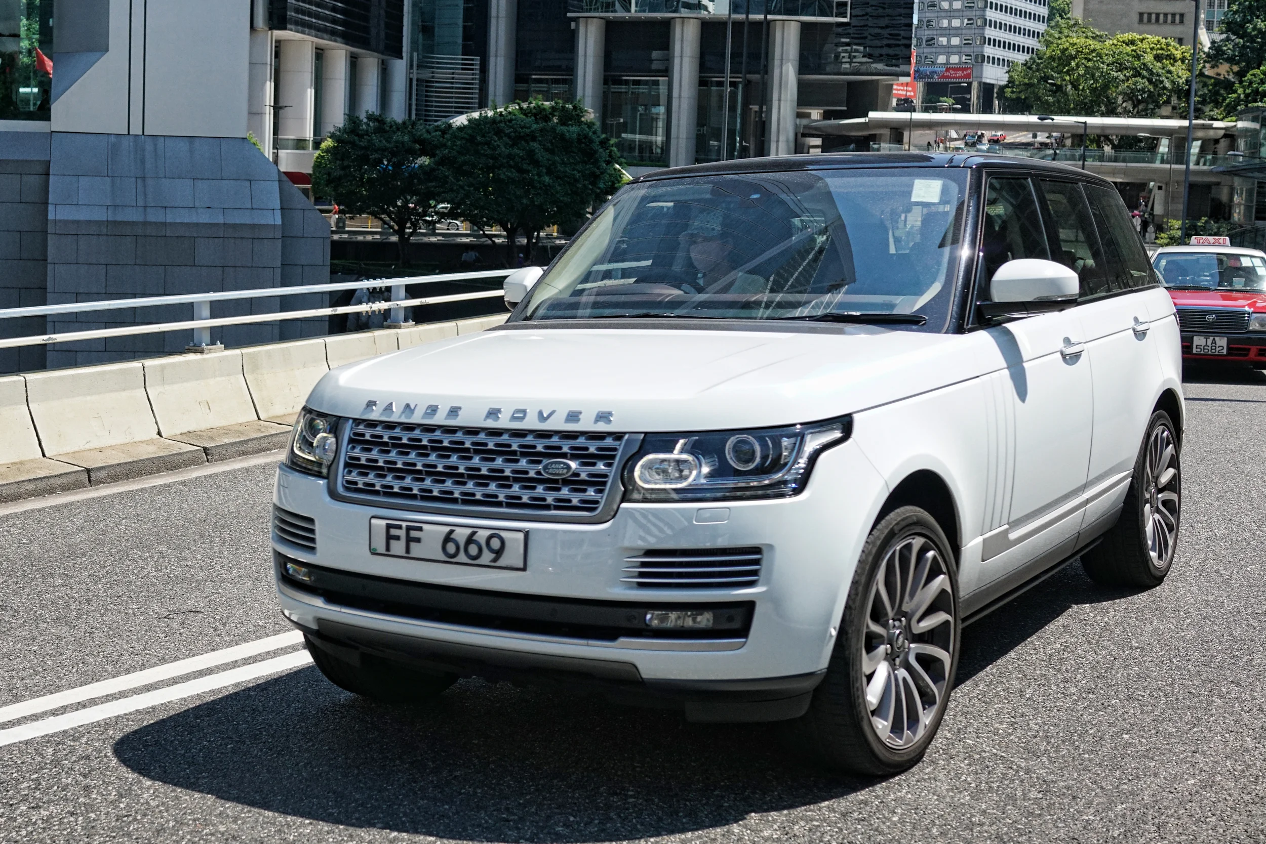 Best Private Tour in Hong Kong | 21 of the best white cars in Hong Kong ...