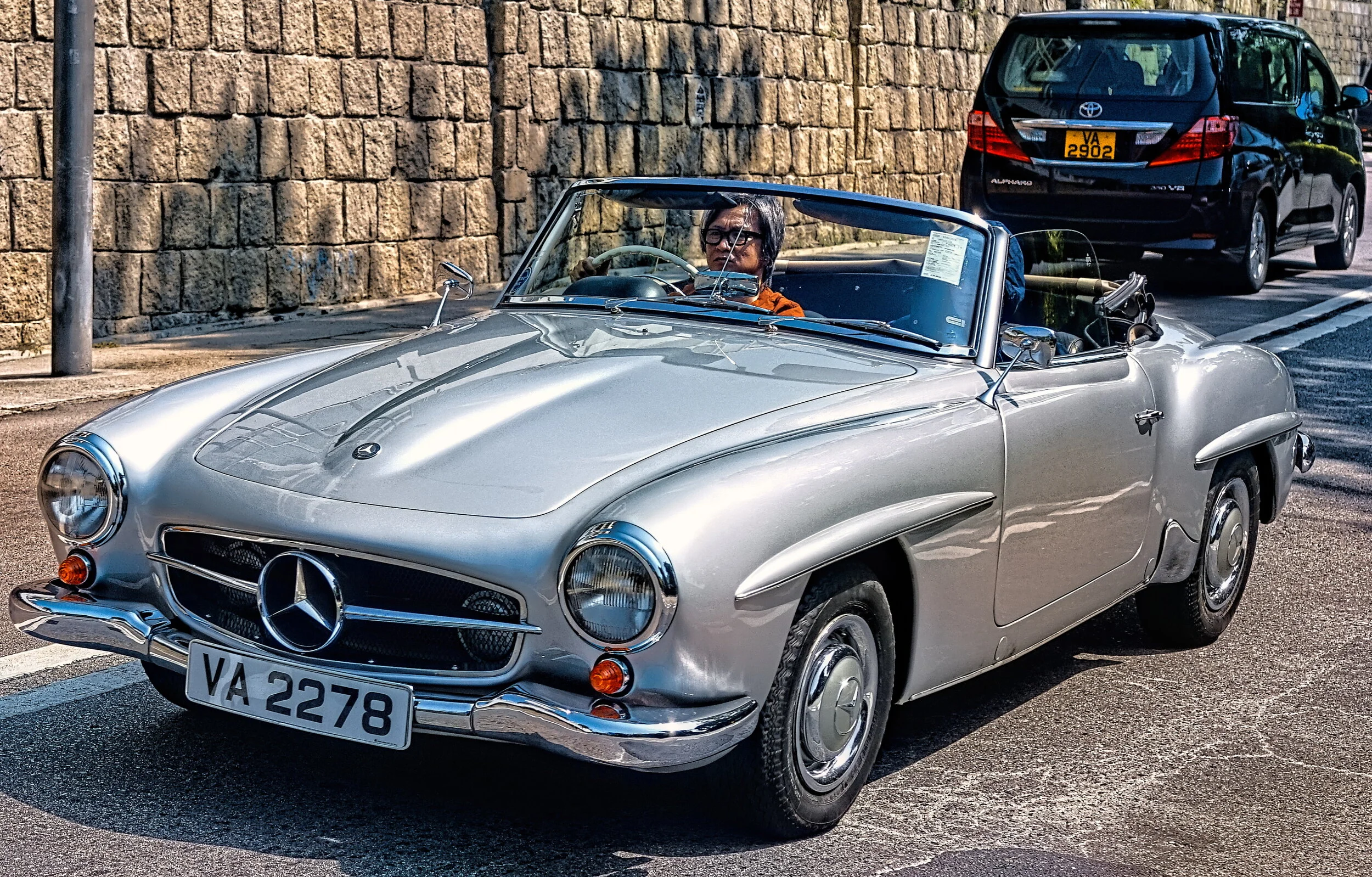10 Classic Cars in Hong Kong — J3 Private Tours Hong Kong