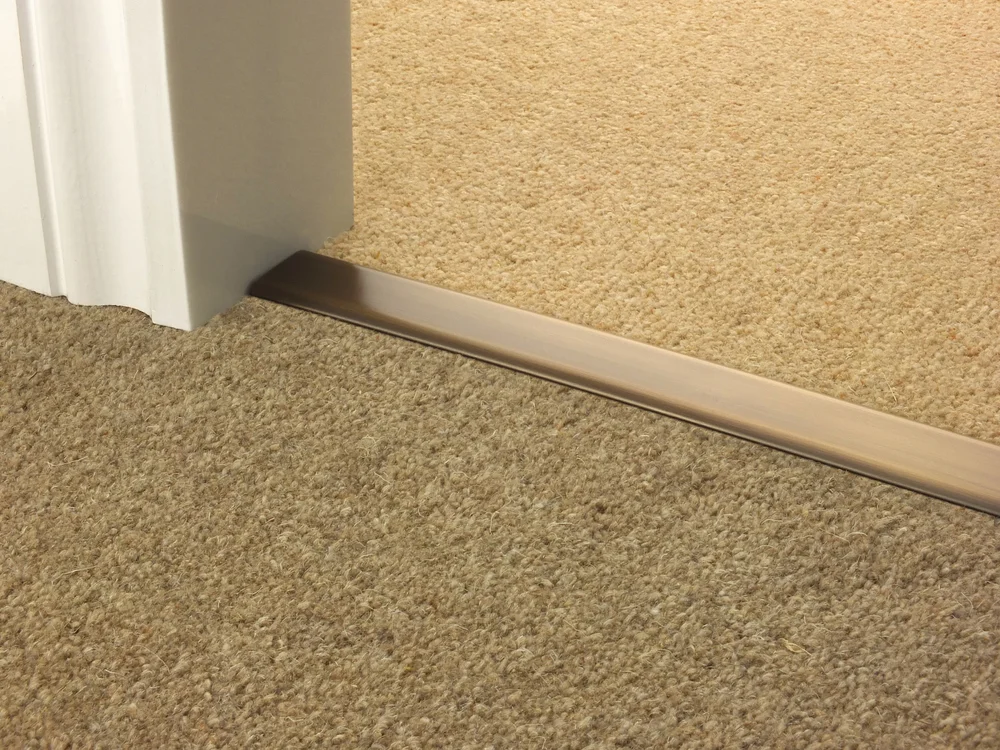 DoubleZ Door Bar (Carpet to Carpet)