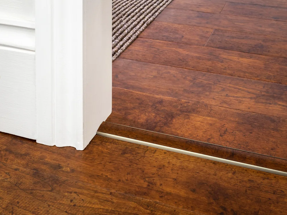 Hard Floor Ramp|Reducer for LVT in 4 Colours