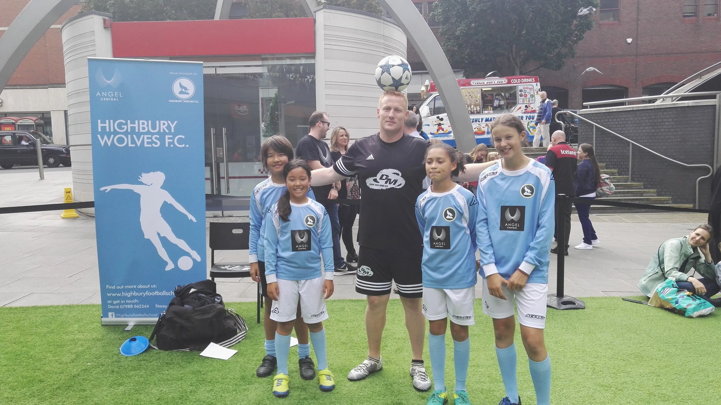 League — Highbury Football School