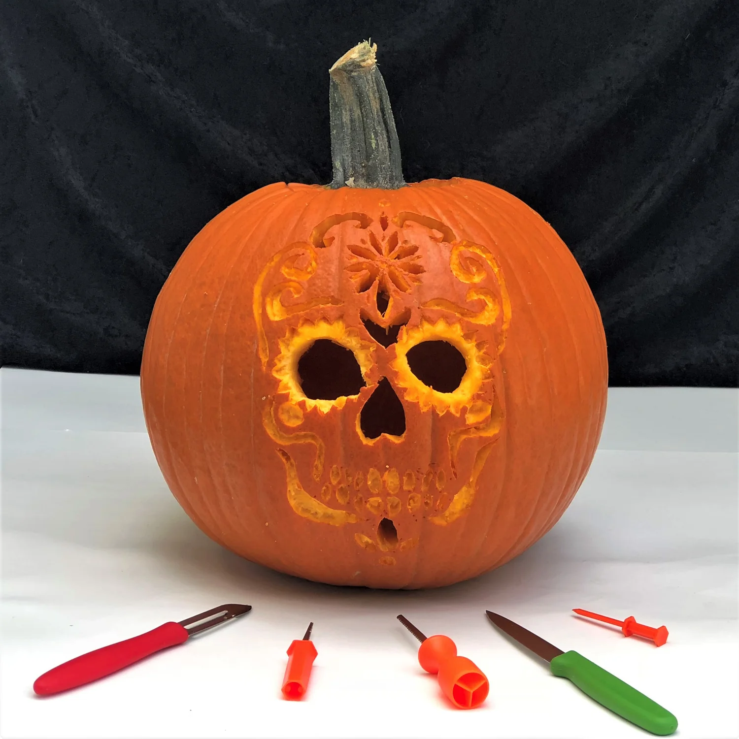 Sugar Skull Pumpkin Tutorial - News