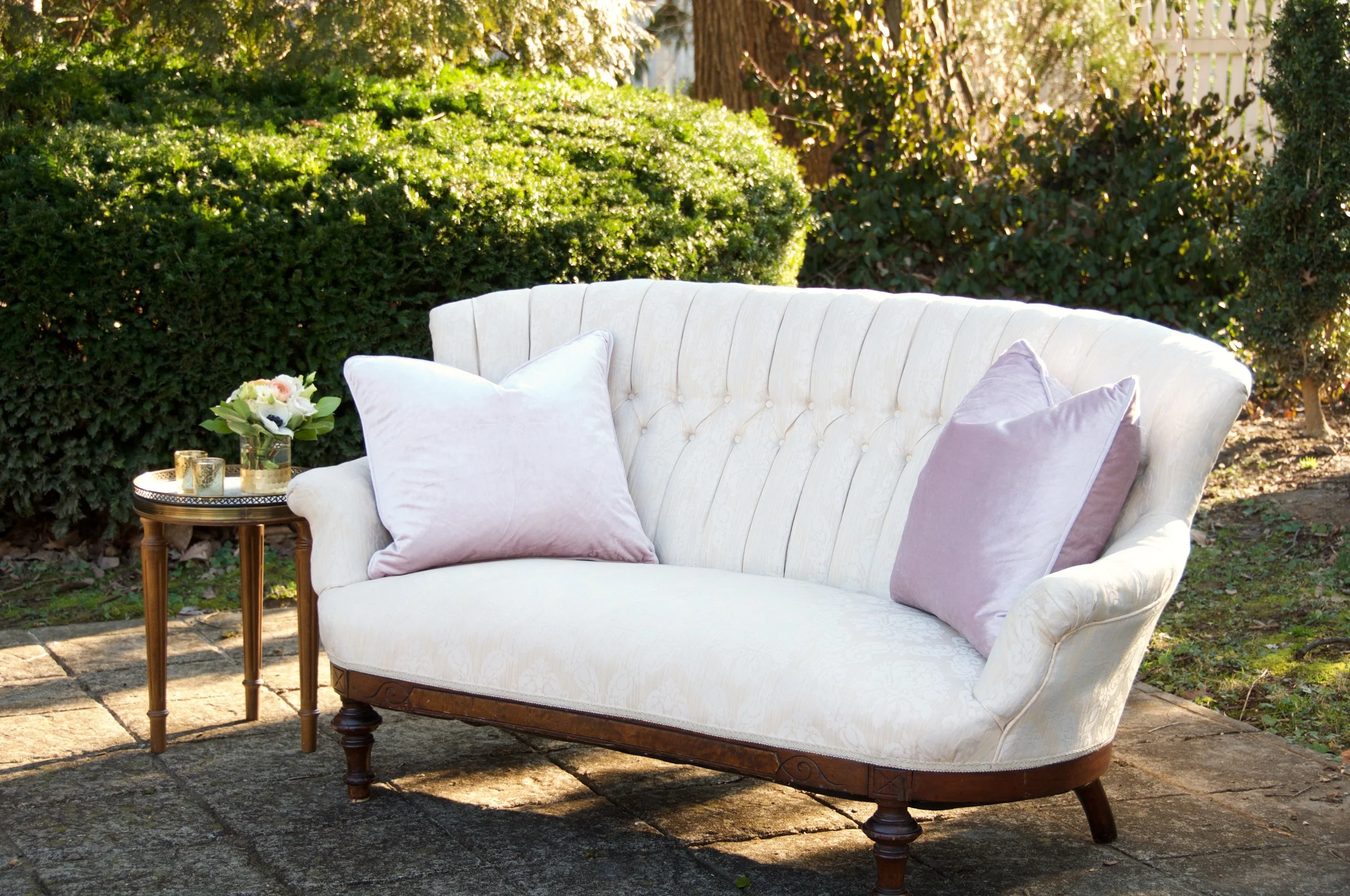 Chiavari Chair RentalsFifty Chairs