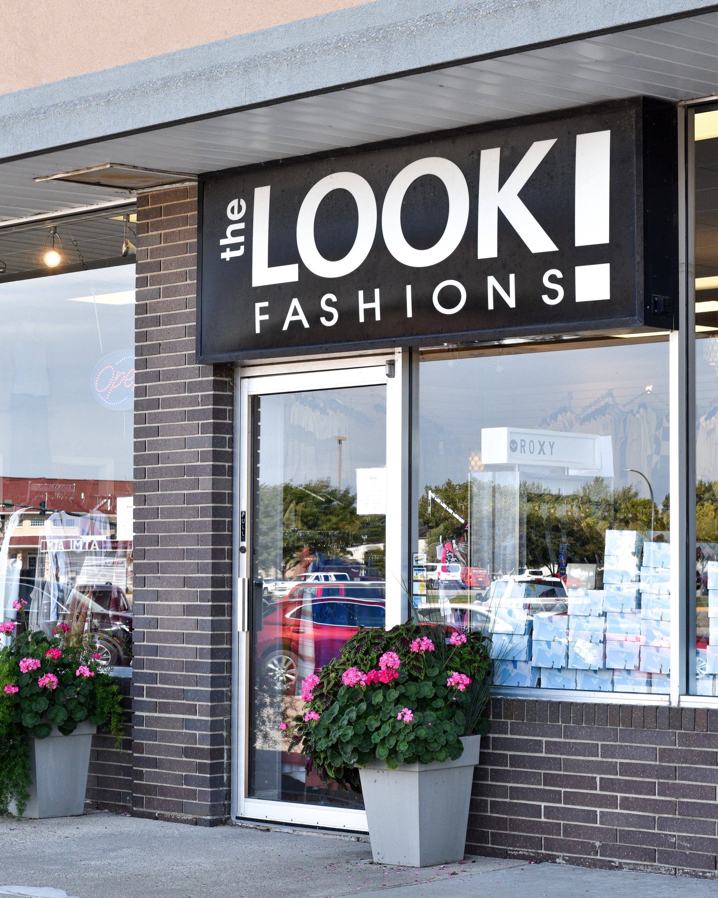 The Look Fashions — Great Lakes Shopping Mall