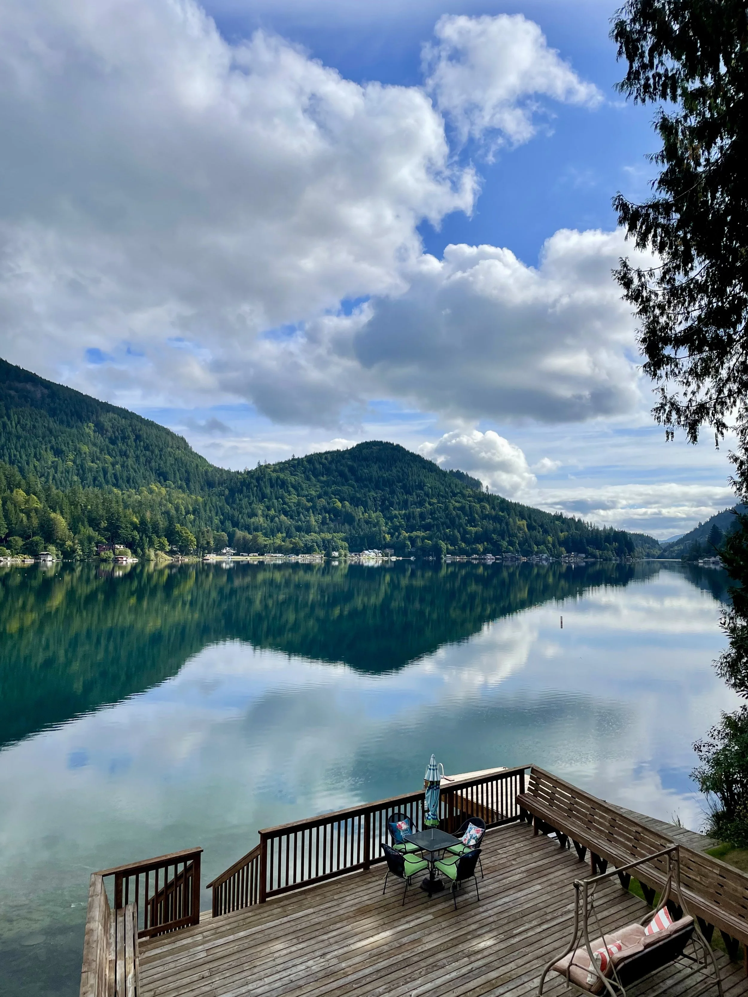 New "Reflection Point" Rental at Lake Sutherland — Barb Rocks