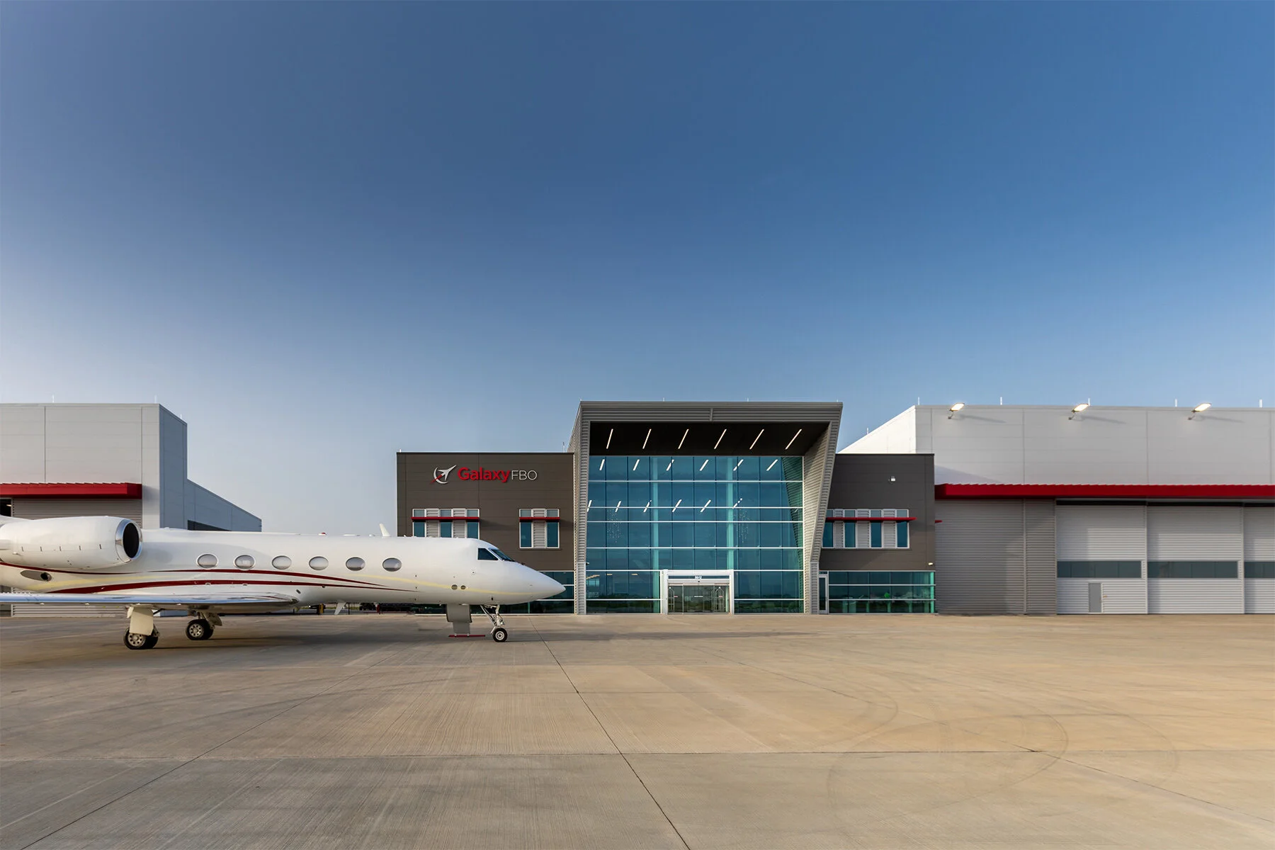 ENVIRONMENTS + INTERIORS + ARCHITECTURE 3 — Tarick Foteh / Photographer ...