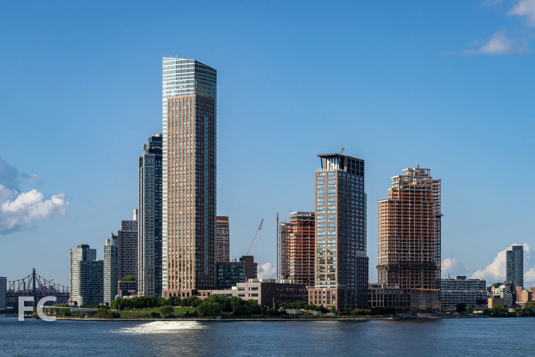 Construction Update: Gotham Point at Hunters Point South — FIELD CONDITION