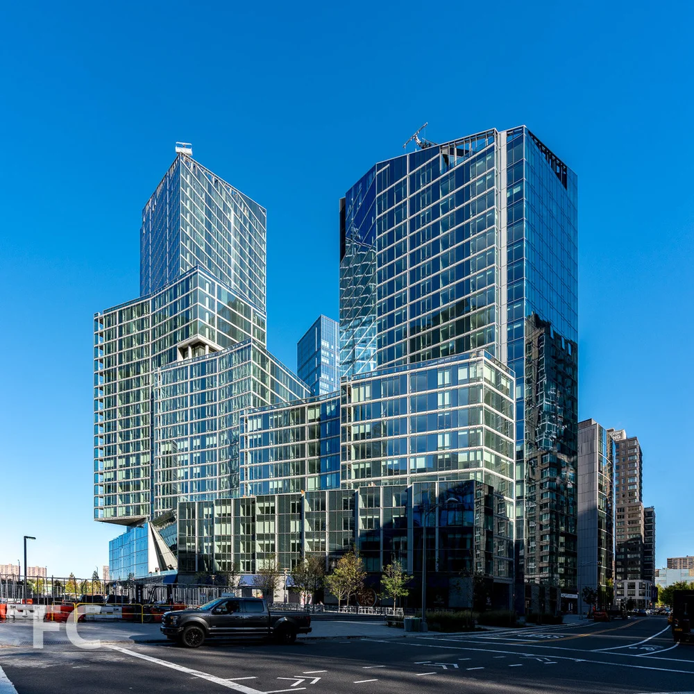 NEW YORK | Waterline Square | 161m-119m | 529ft-391ft | 45 fl-34 fl x 5 ...