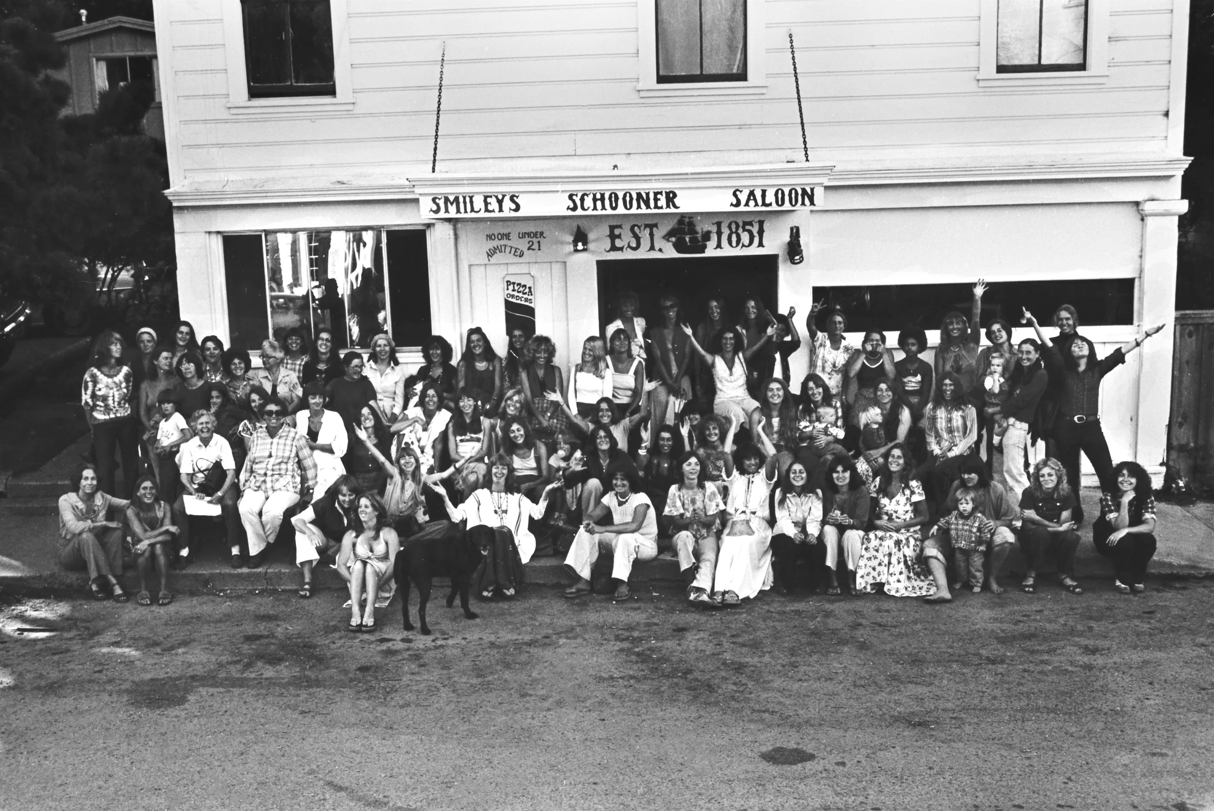 Ilka Hartmann — Perry Shimon