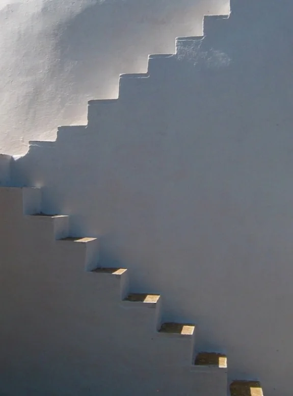 Step Up — Spectacular Design Interior Designers | Interior Design ...