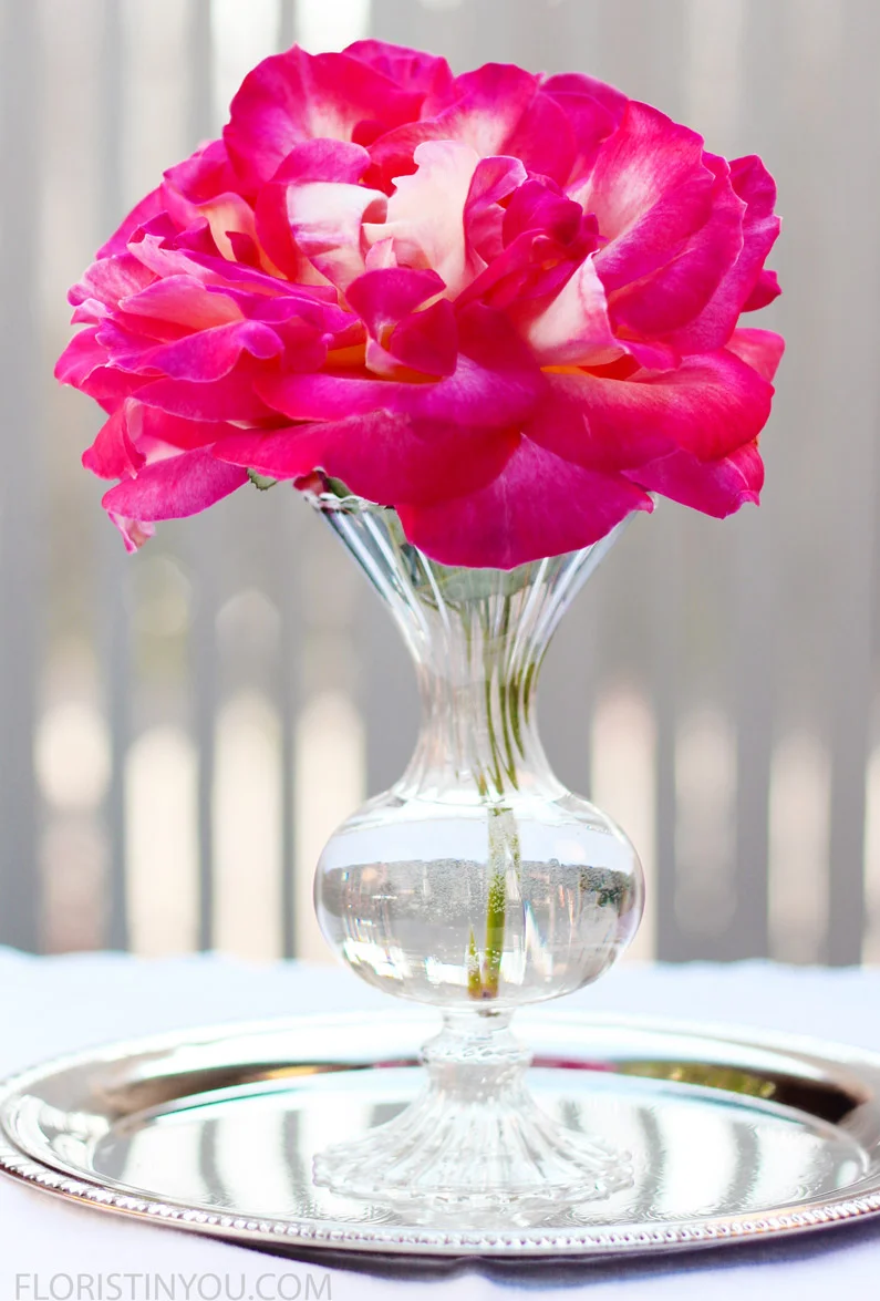 Breathtaking Single Rose Centerpiece — floristinyou