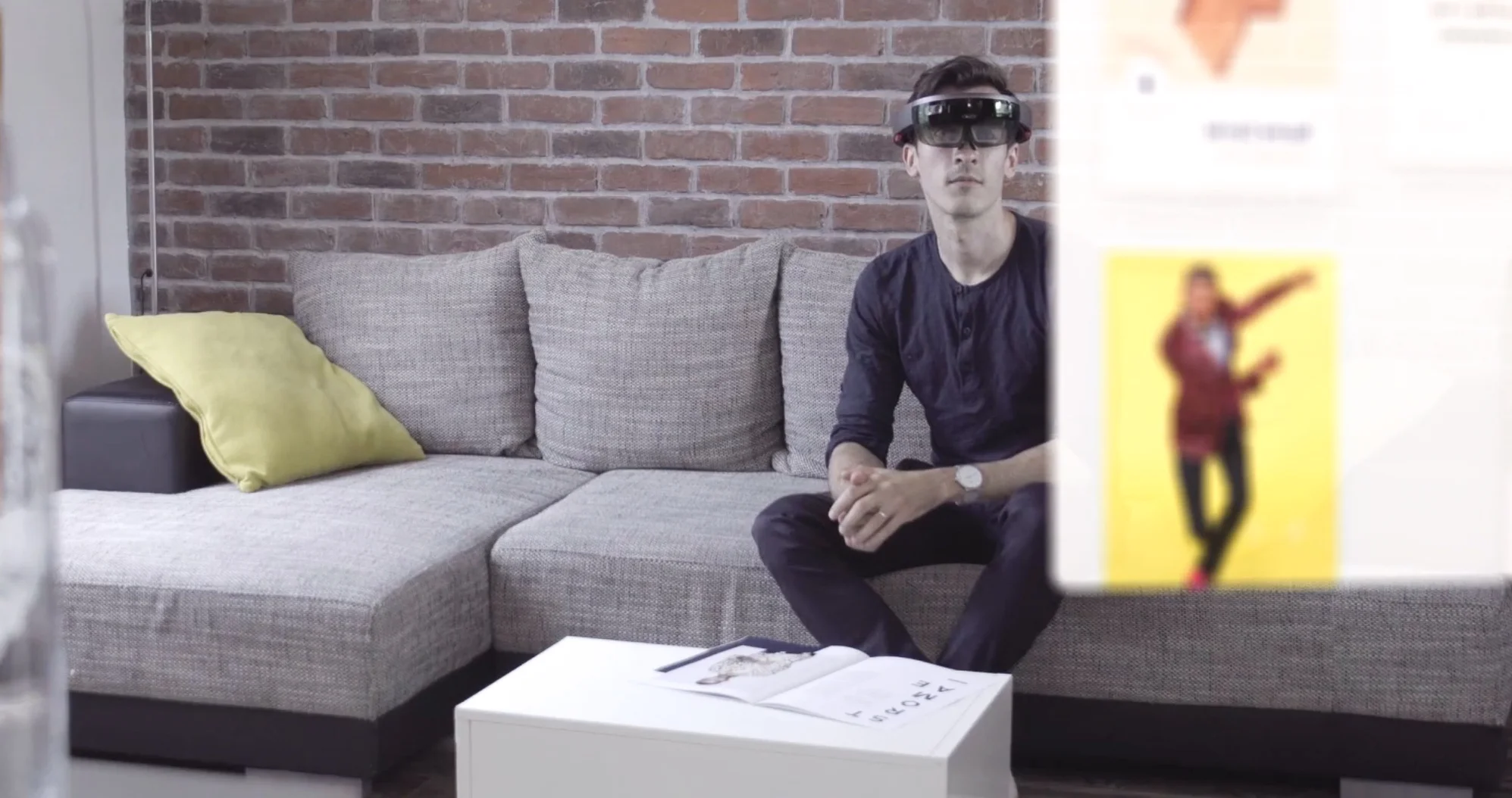 Qwant x Hololens — jonathan da costa