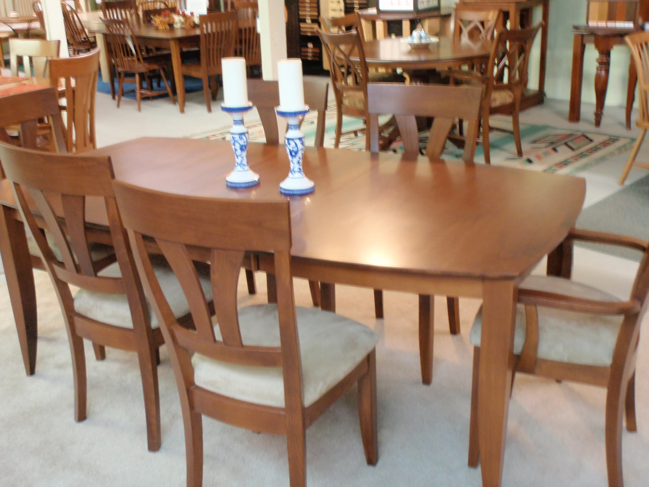 Saloom Dining Groups — Preston Trading Post