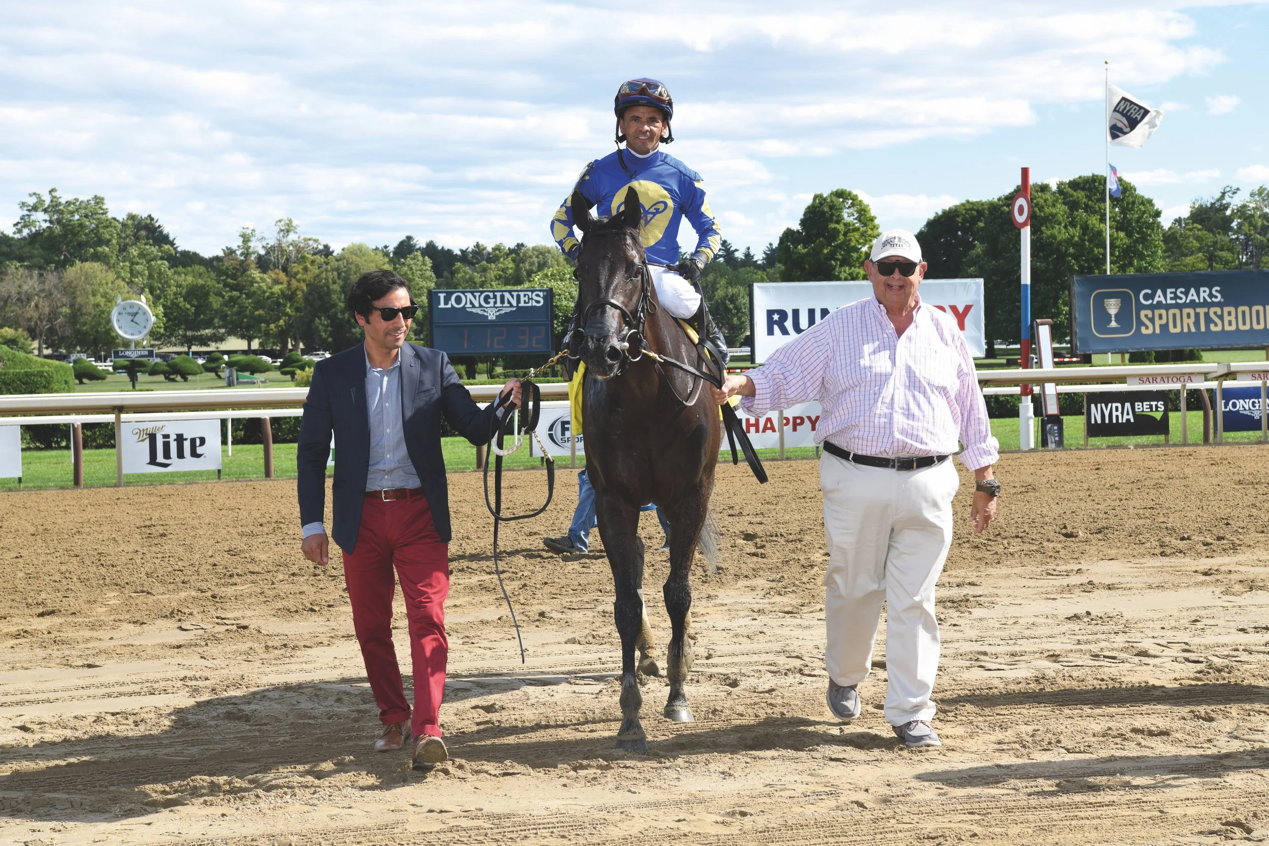 Dr. Robert and Laura Vukovich | Trainer Magazine | North American ...