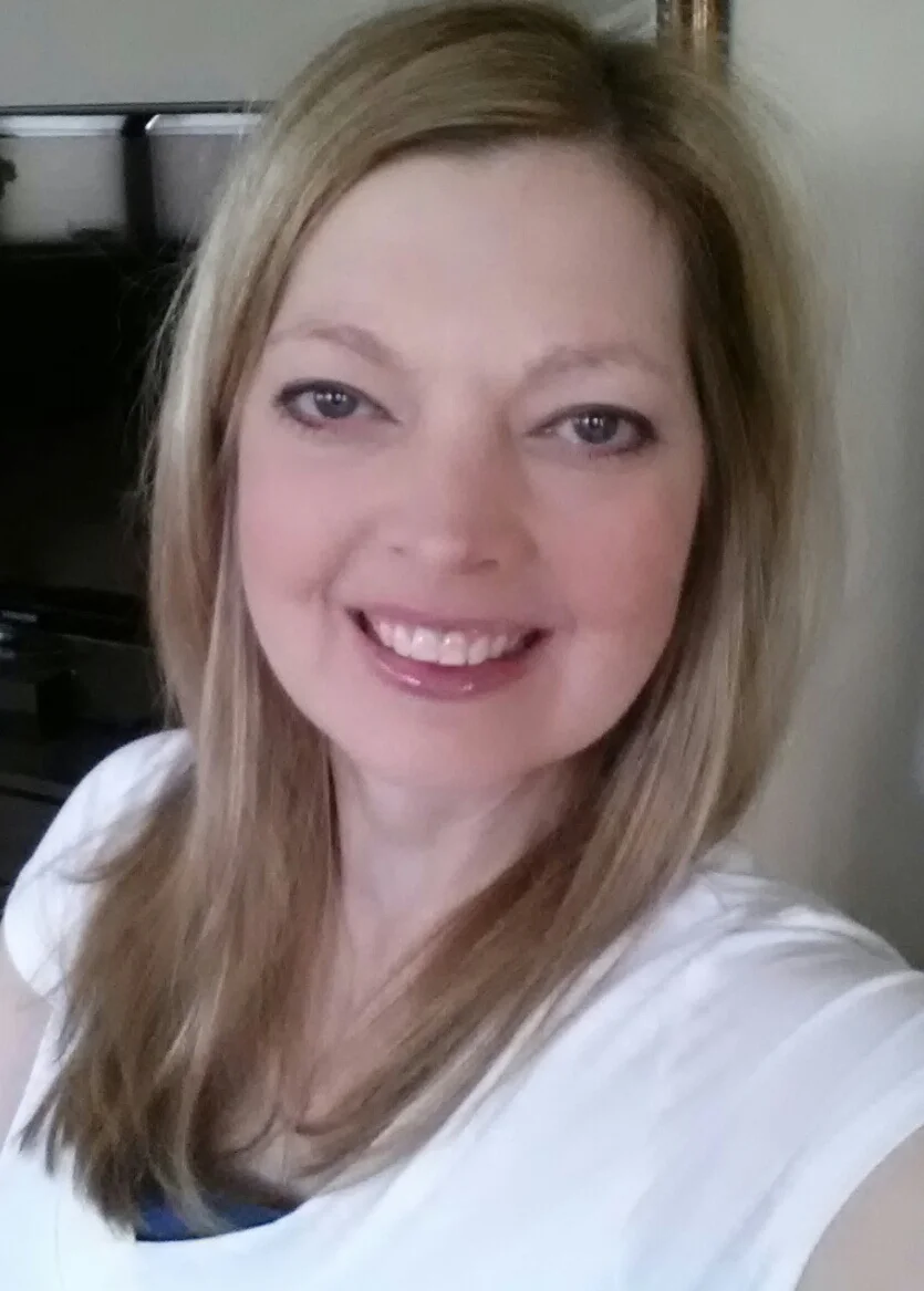 Jen Carlson's Instagram, Twitter & Facebook on IDCrawl