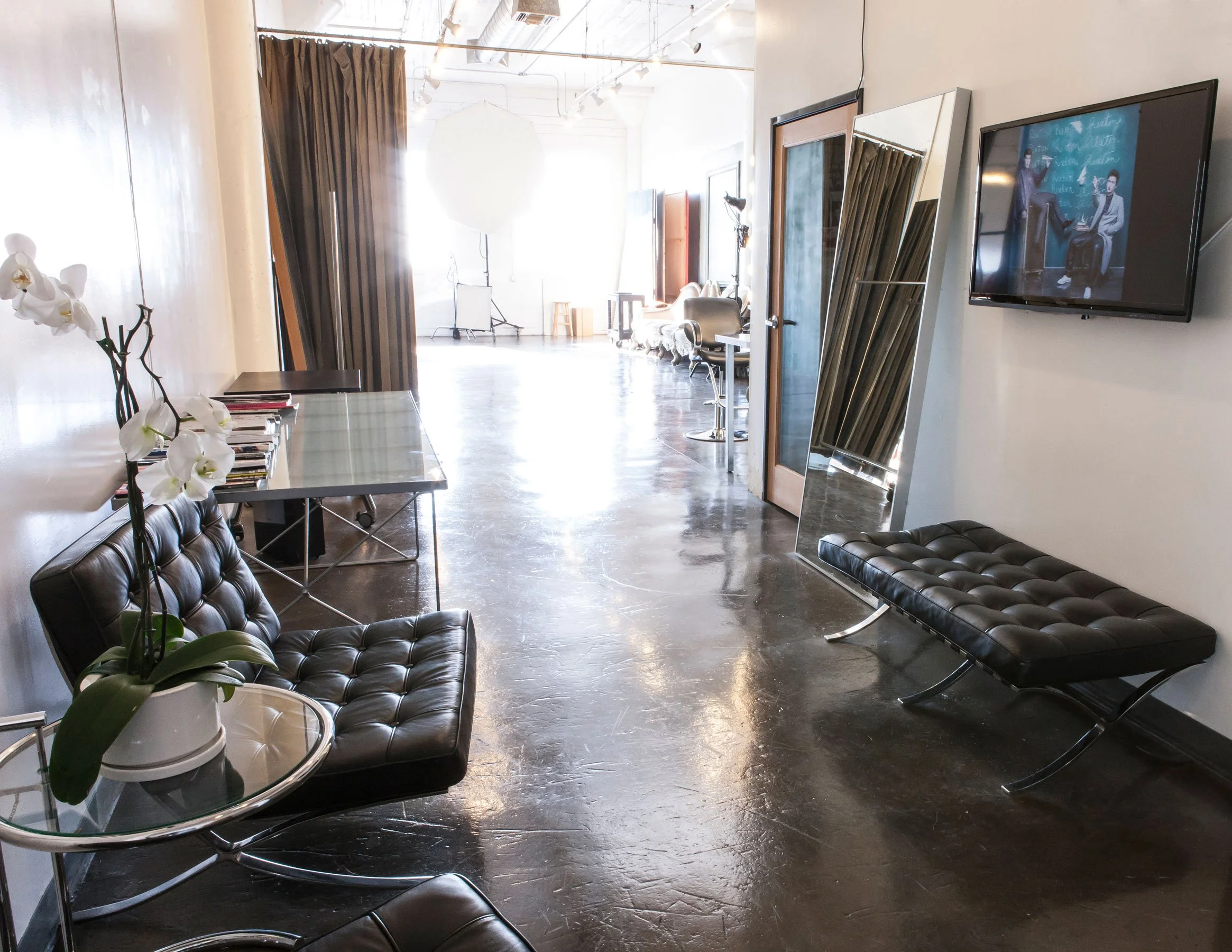 CONTACT — HEADSHOTS IN LOS ANGELES BY PHOTOGRAPHER BRADFORD ROGNE
