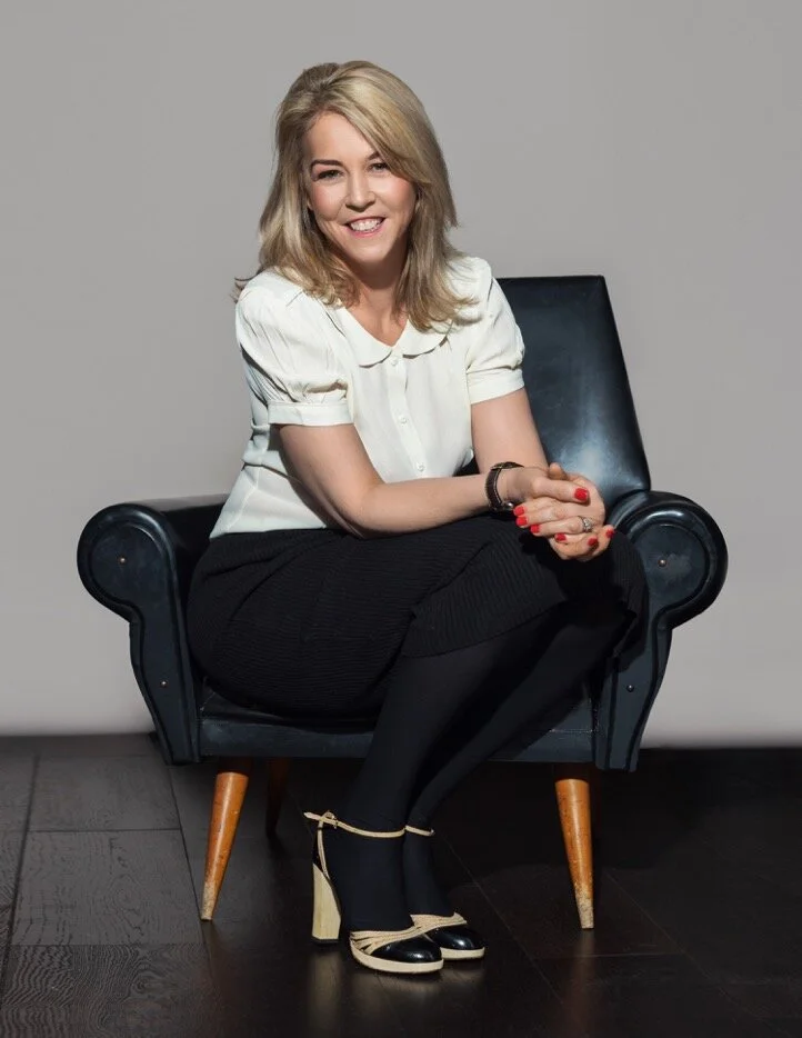 HODDER & STOUGHTON ACQUIRES KATE THOMPSON’S THE LITTLE WARTIME LIBRARY ...