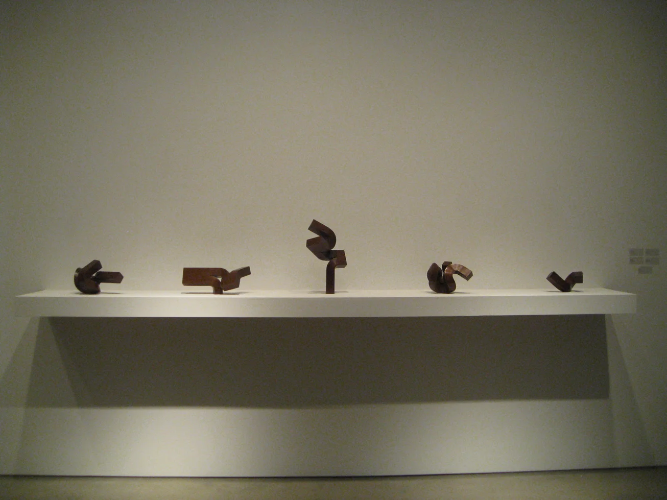 Mini sculpture gallery; making maquettes & diorama project ...