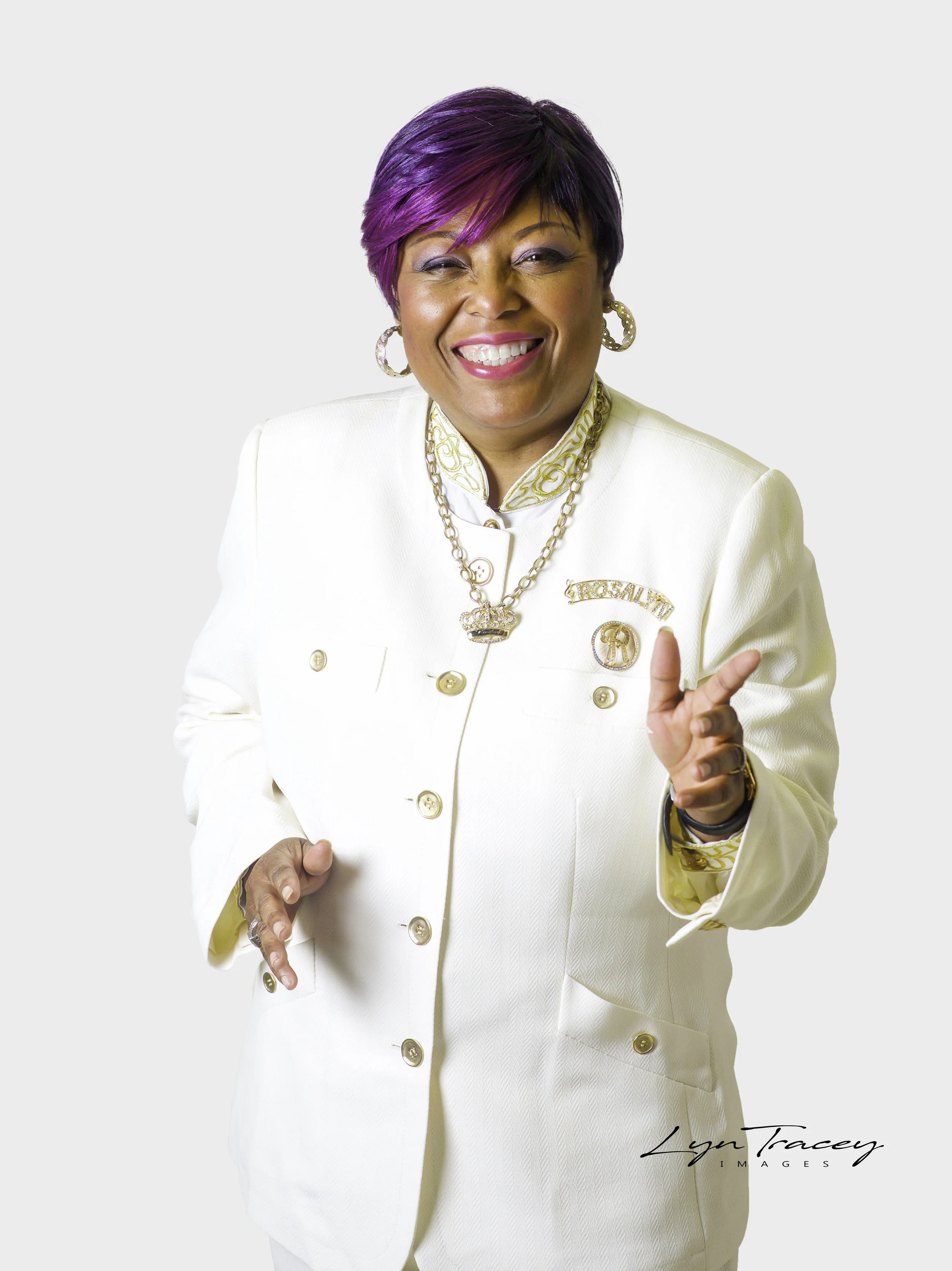 Portraits — LynTracey Images