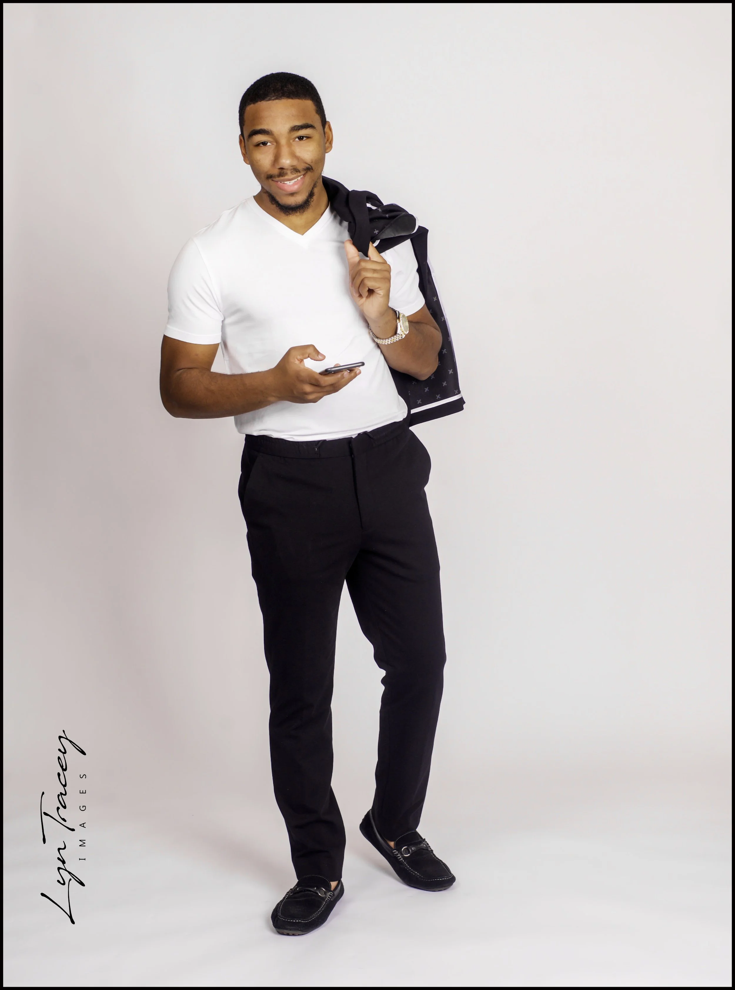 Portraits — LynTracey Images