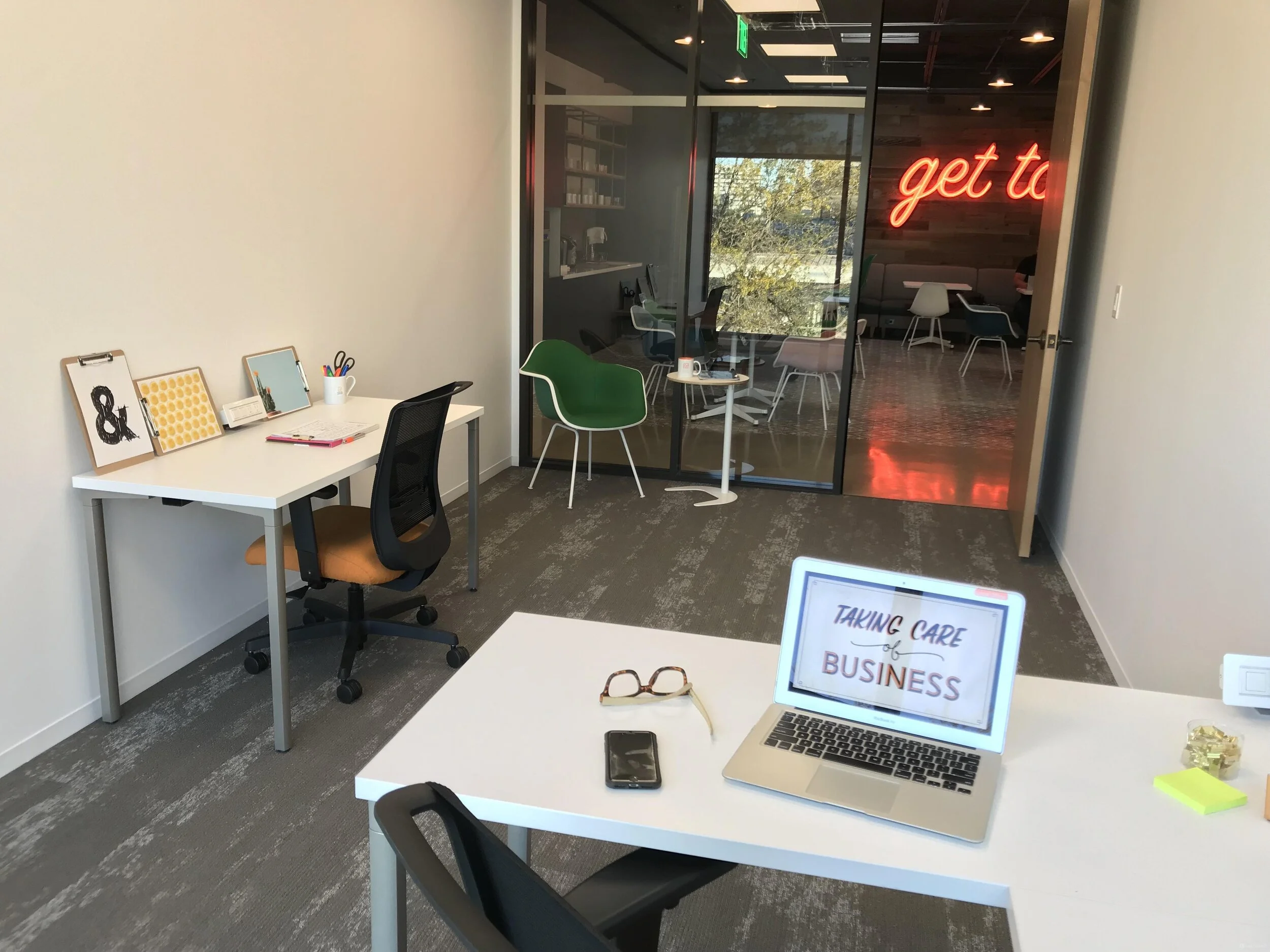 Local Office Bisonnet — identityARCHITECTS