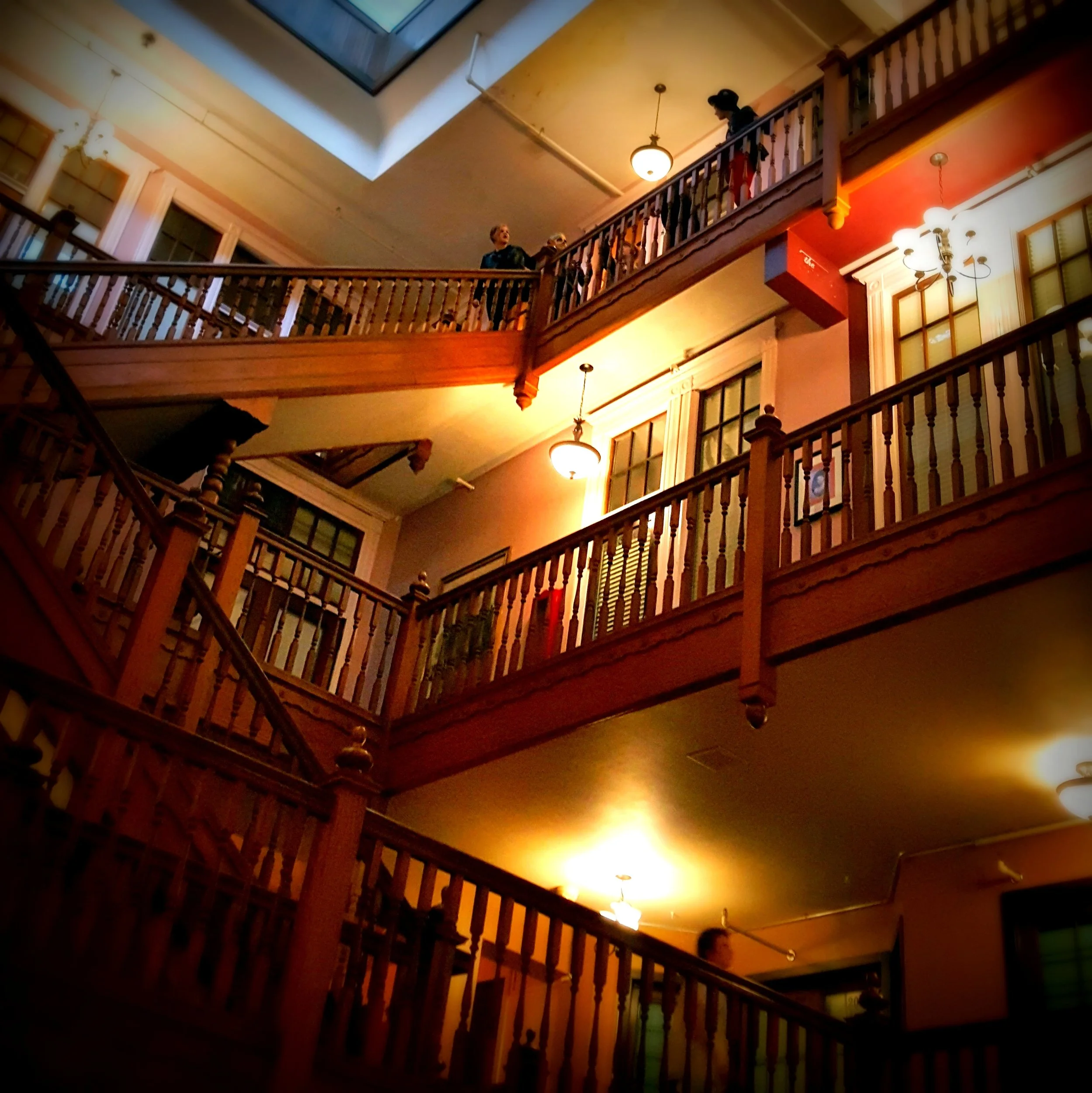 Teen Tours — BELLINGHISTORY with the GOOD TIME GIRLS