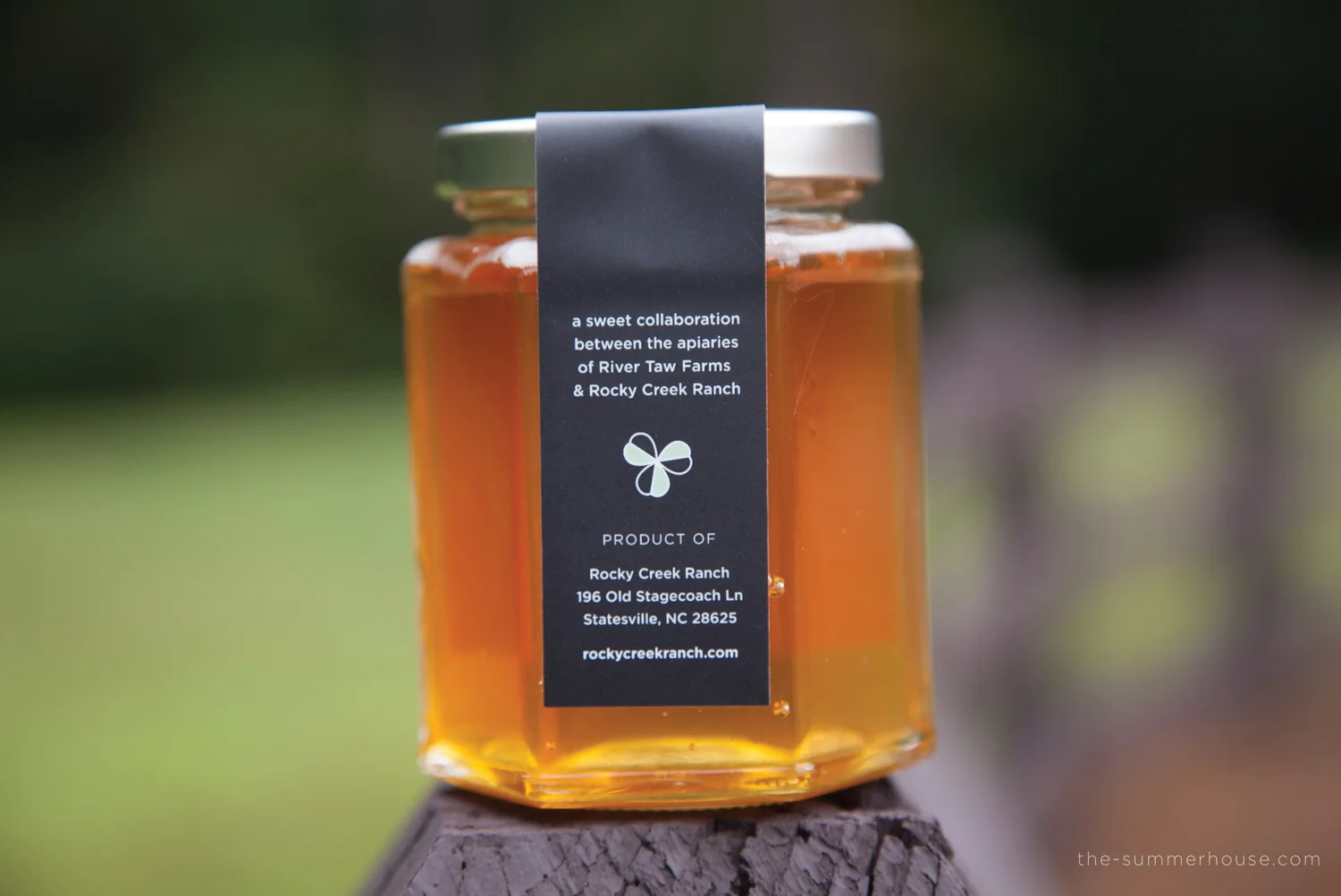 design: honey labels — the summer house