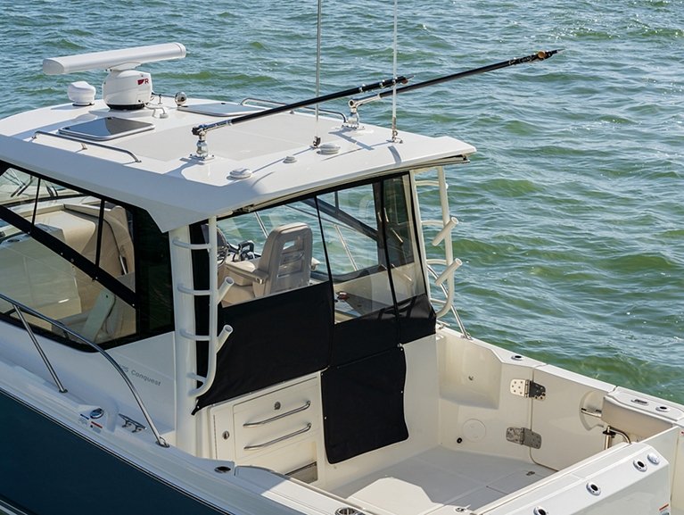 325 Conquest - Boston Whaler - China Pacific Marine