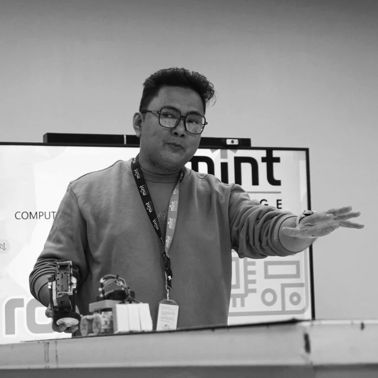 MINT College — PROGRAM HEADS