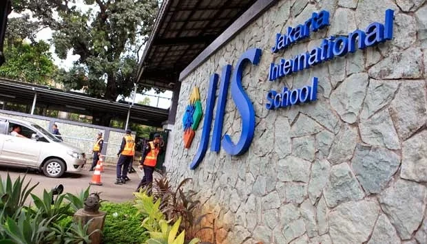 Jakarta International School — Les Mandarin Jakarta Tangerang