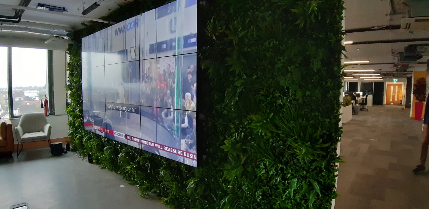 Office plants to buy or rent - live and artificial plant displays in ...