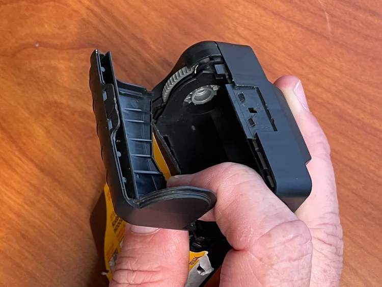 How to take film out of disposable camera the easy way.
