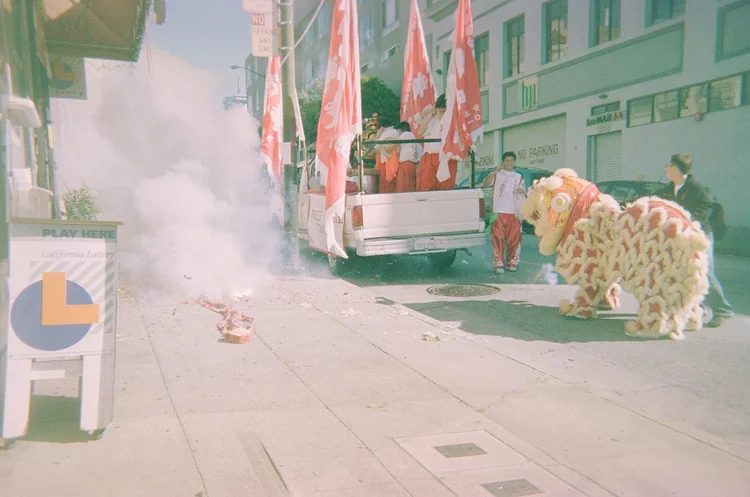 The Disposable Camera Look — Real Examples from Film Photography ...