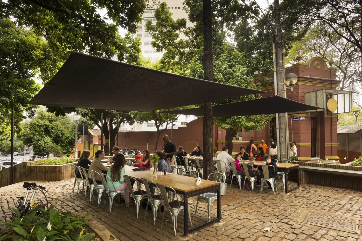 2013 _ Praça Bonomi | Bonomi square — Fernando Maculan