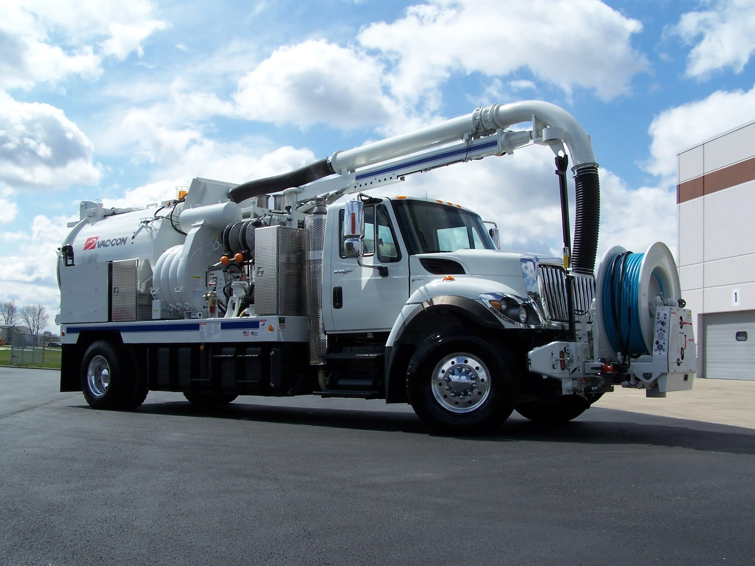 Vac-Con — Best Equipment Co., Inc.