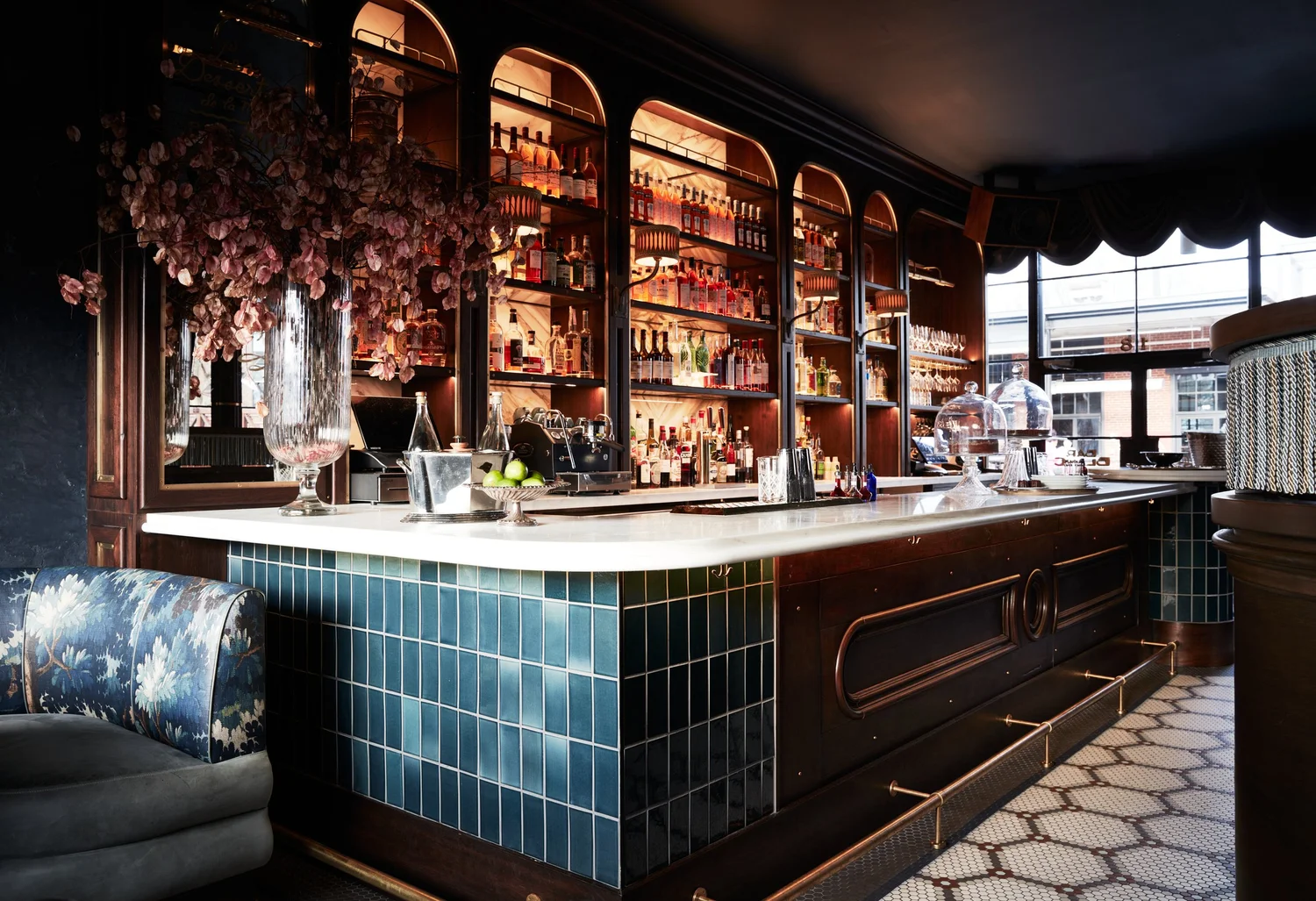 Bar Blanc — Smith Hanes