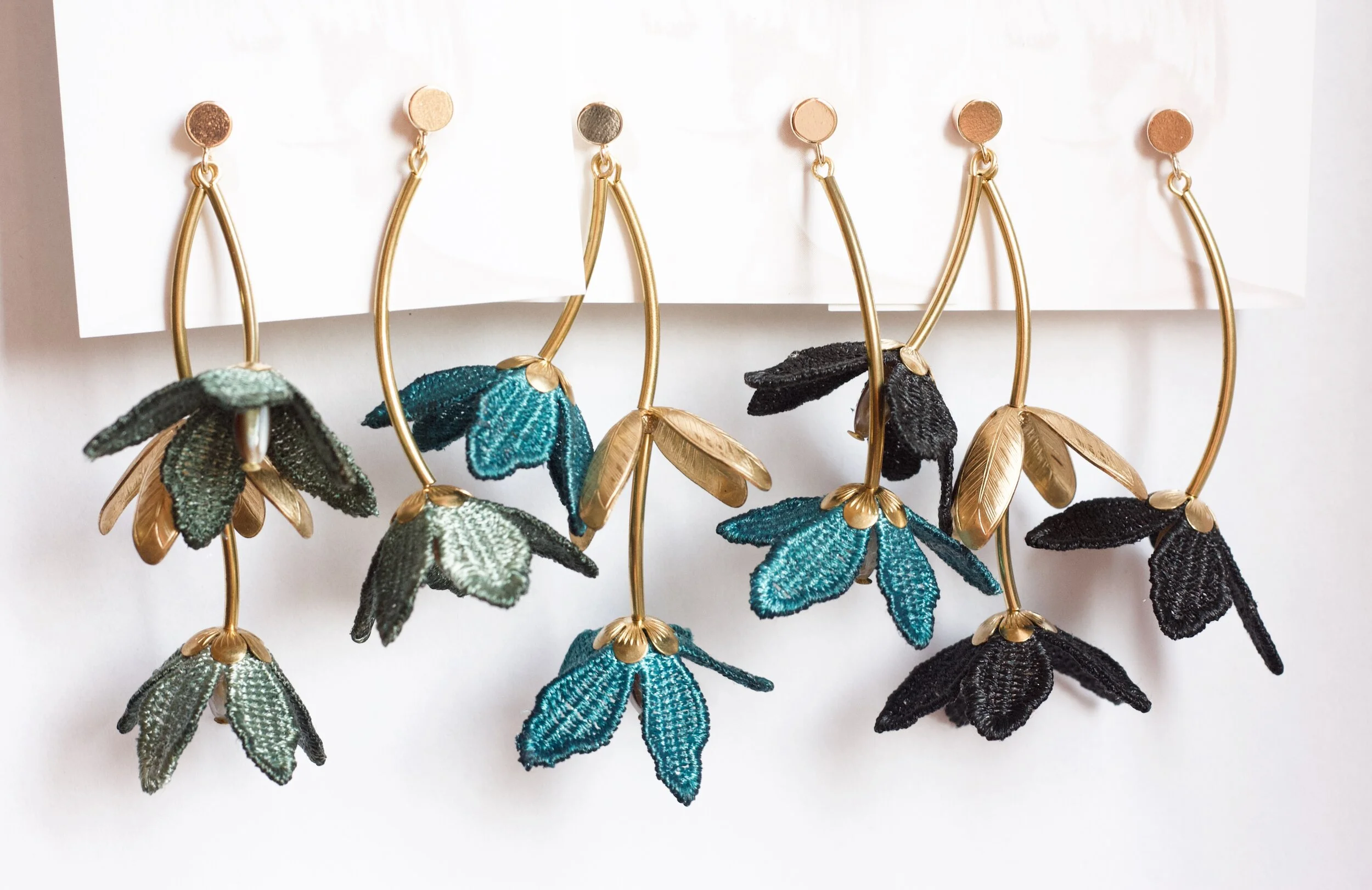 Tiaré earrings — This Ilk - Vintage lace statement jewelry