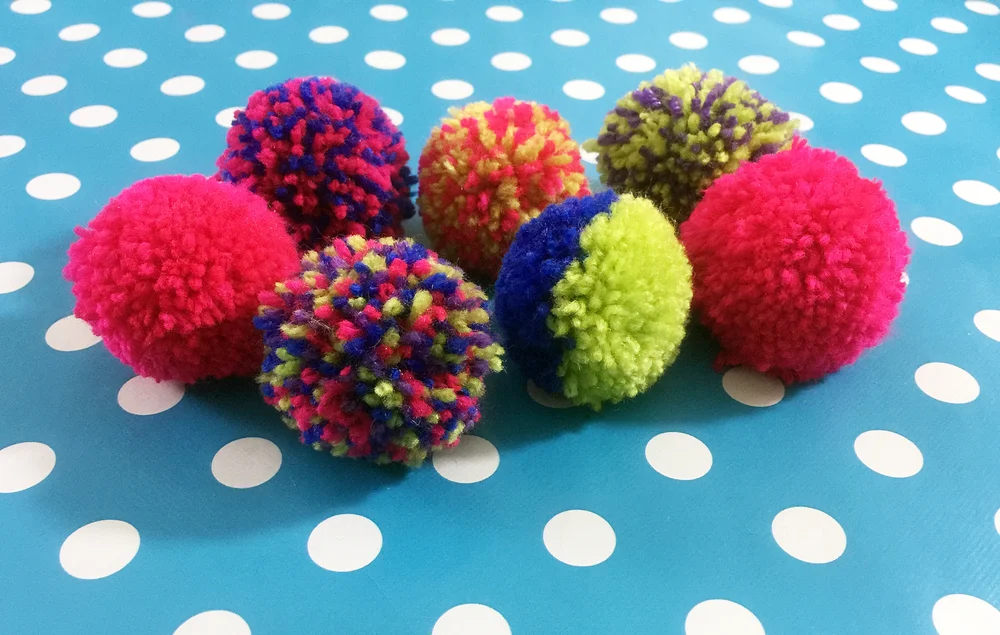 How to make a pom pom in under 5 minutes — Our Family Life with Tech ...