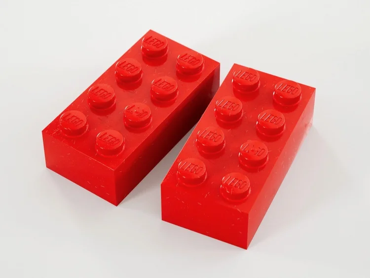 LEGO Is Changing from Raised to Recessed Logos on Its Iconic Bricks ...