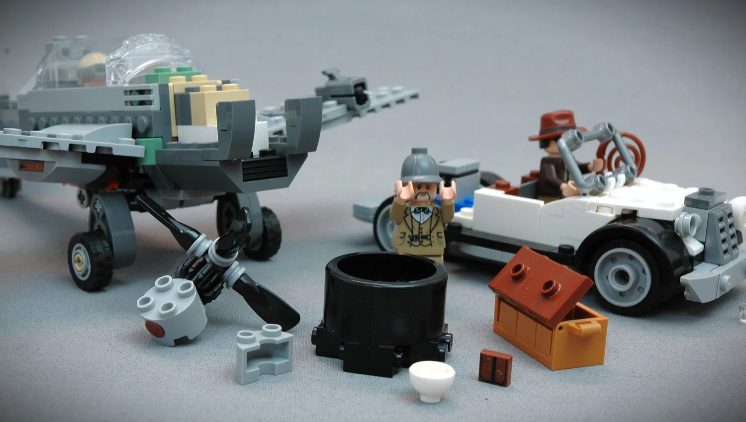 Johnny Thunder Rides Again: LEGO Indiana Jones and Idols of the Past ...