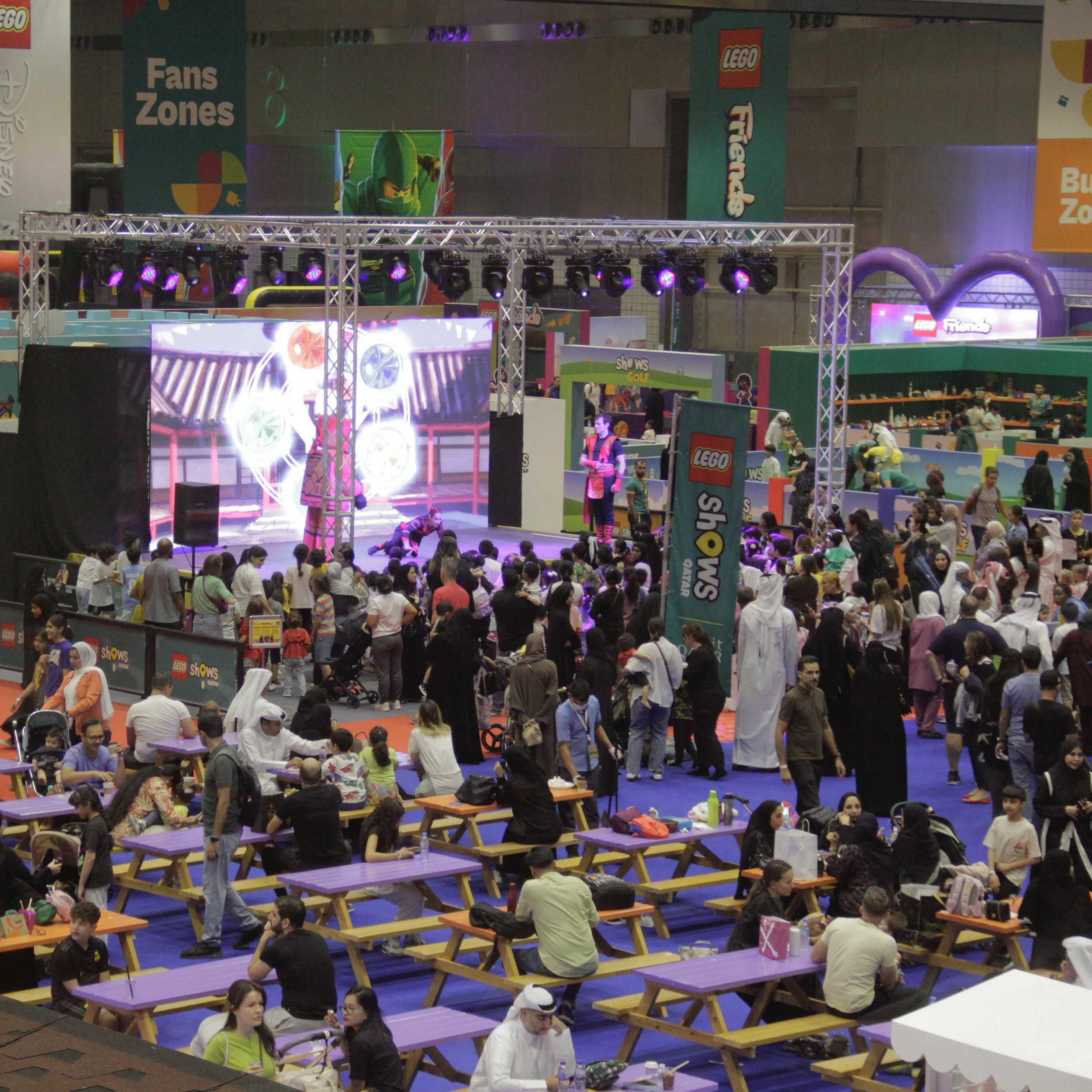 LEGO Shows Qatar 2024: How To Survive a 16-Day Event - BrickNerd - All ...